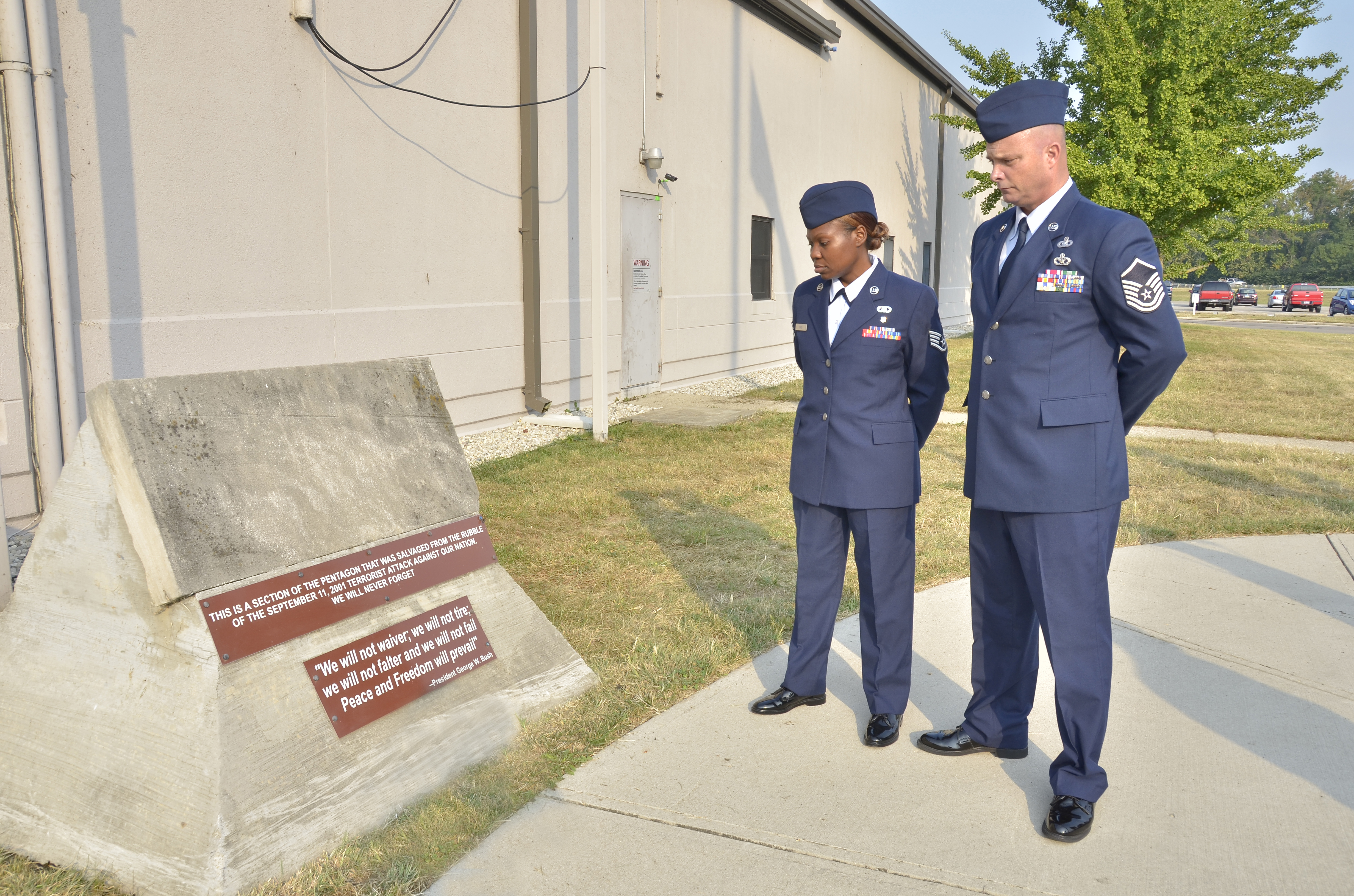 445th Airlift Wing Holds Patriot Day Ceremony