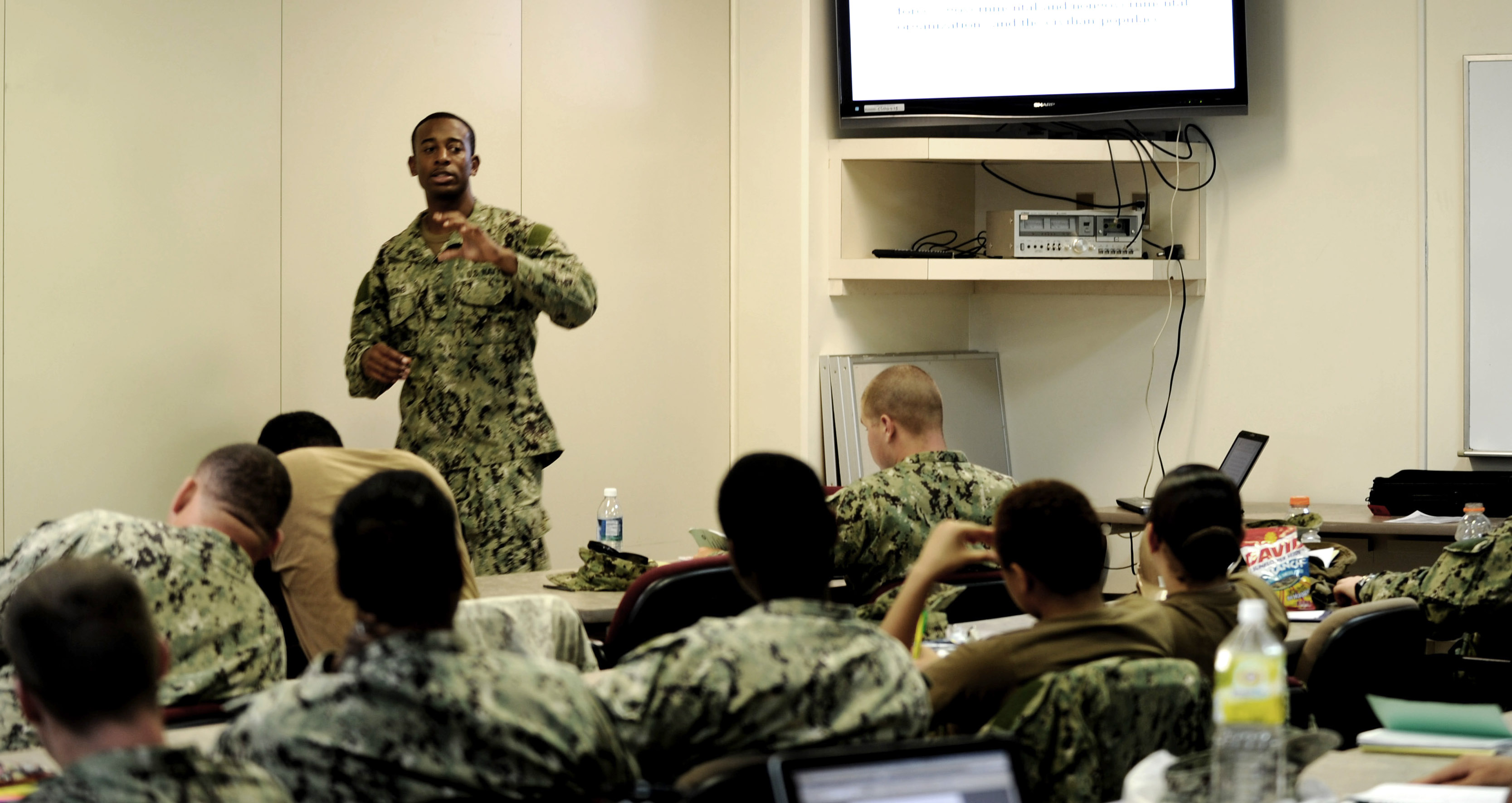 NMCB 3 Establishes Historic SCW Academy > Seabee Magazine > News