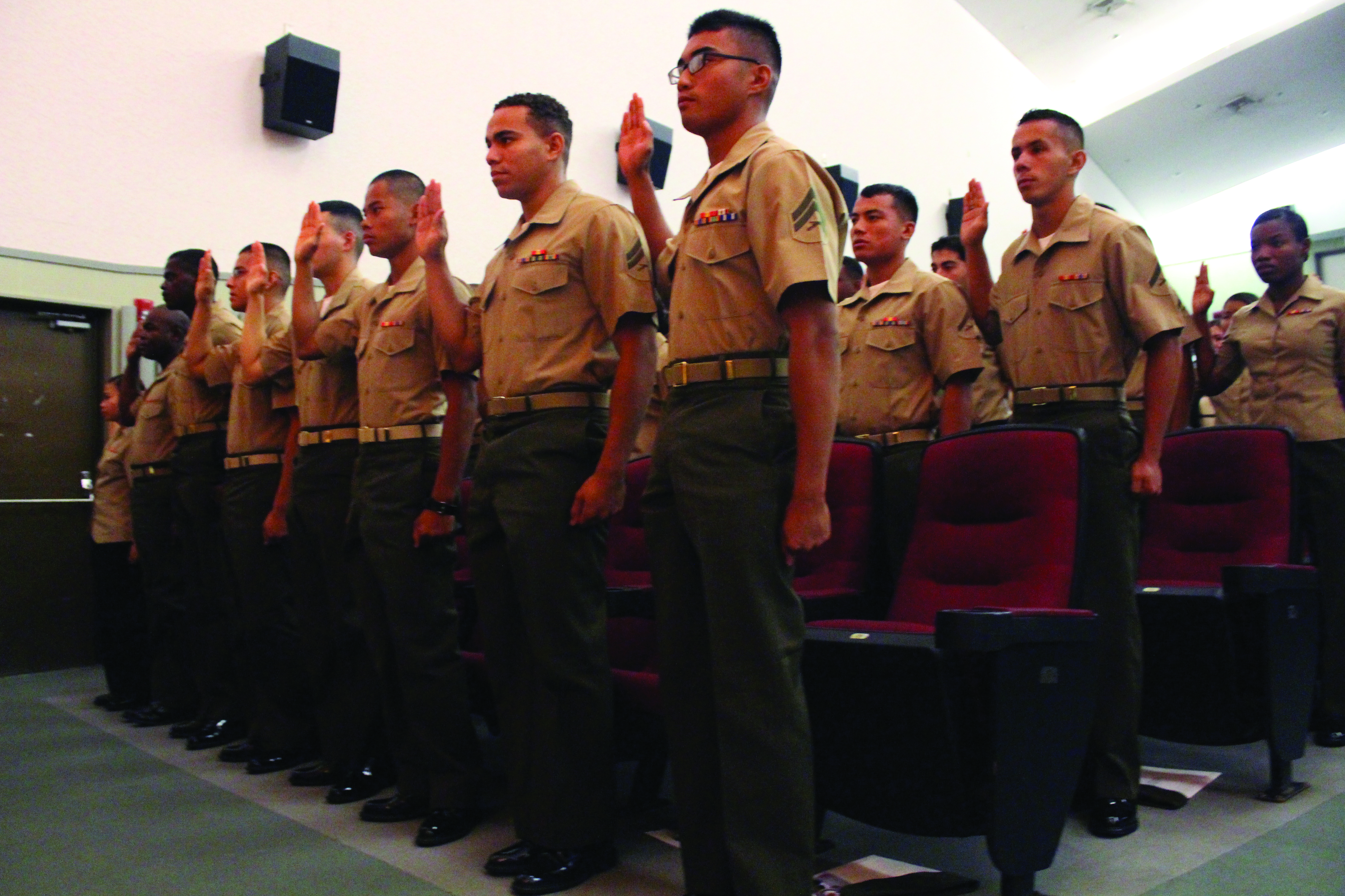 Service, community members take oath, become US citizens > United ...
