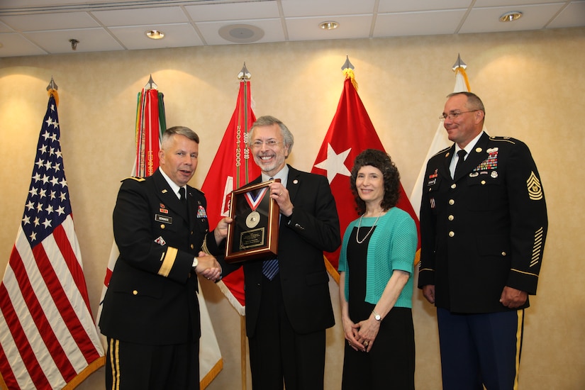 IWR Director Robert Pietrowsky Named LTG John W. Morris Civilian of the ...