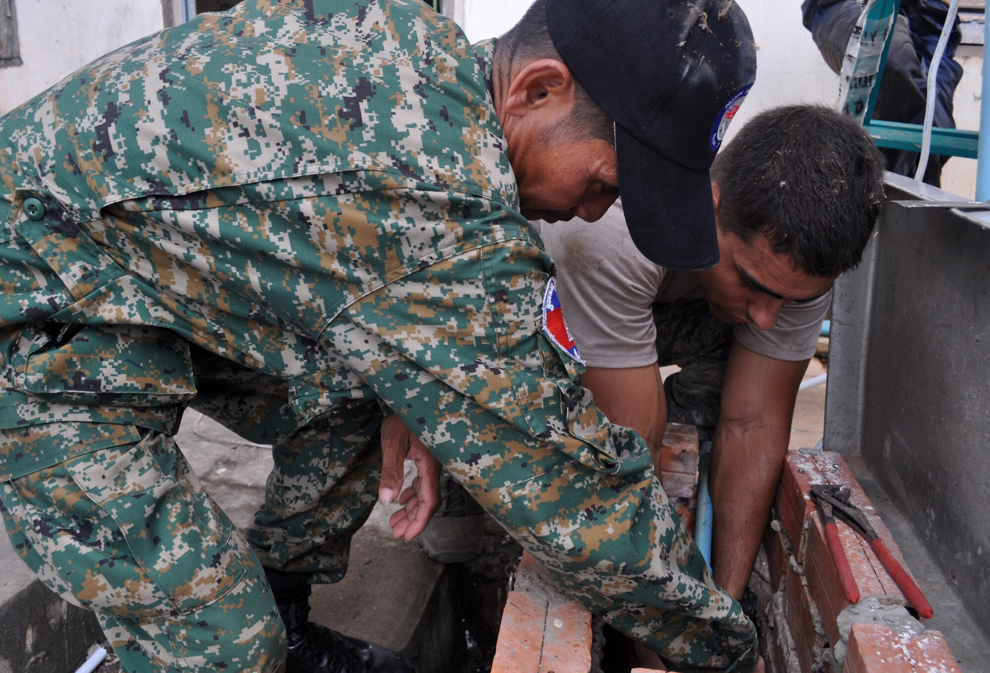 Operation Pacific Angel 13-5 kicks into high gear as U.S., RCAF join ...