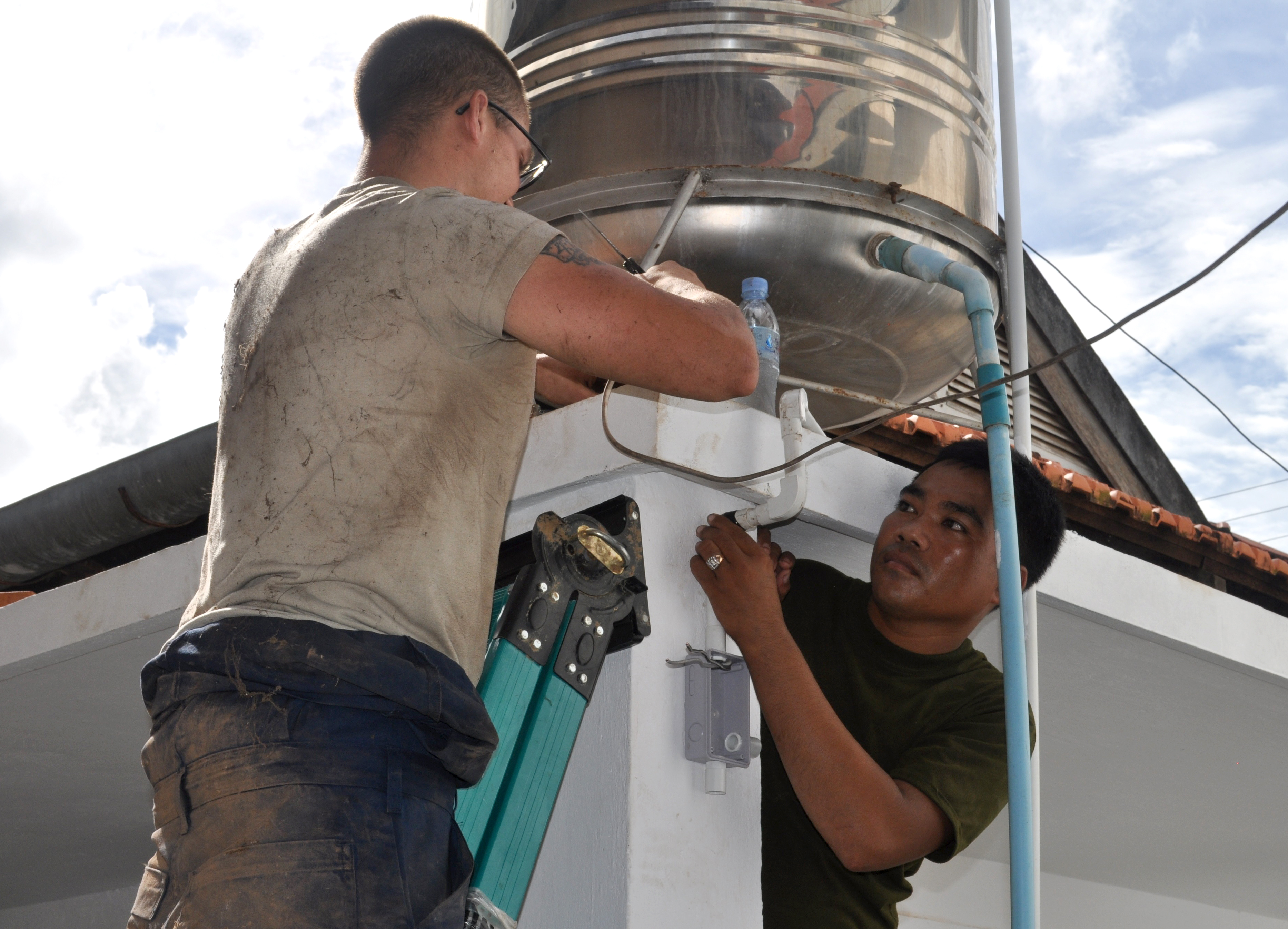 Operation Pacific Angel 13-5 kicks into high gear as U.S., RCAF join ...