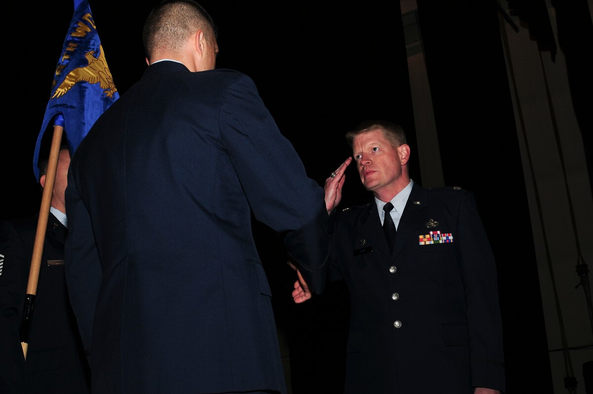 176 Aircraft Maintenance Squadron welcomes incoming squadron commander ...