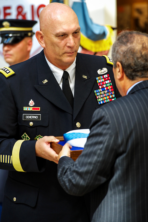 Army Chief of Staff, Gen. Ray T. Odierno presents Army 1st Sgt. David ...