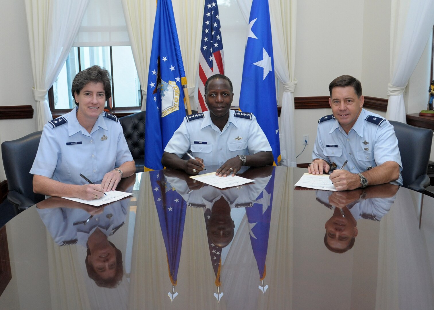 AETC kicks off Combined Federal Campaign > Joint Base San Antonio > News