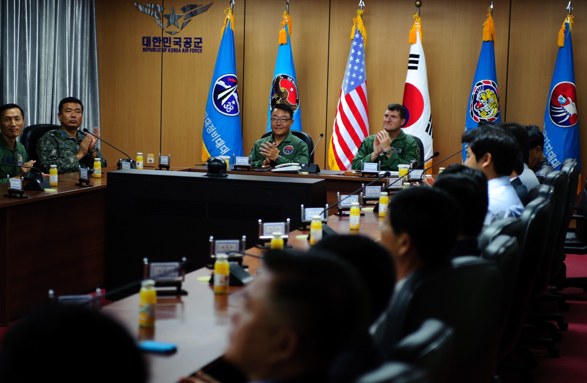 Kunsan hosts local media > Kunsan Air Base > Display