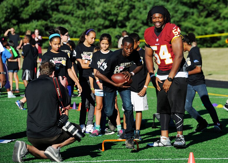 DOD, Redskins battle childhood obesity > Air Force Medical Service ...