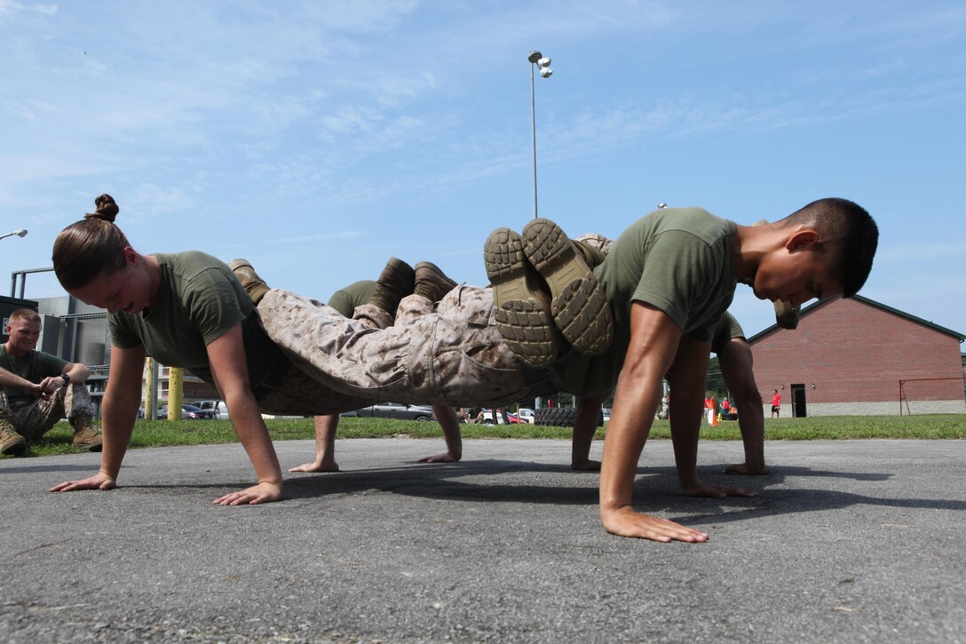 Marines compete in Ultimate Warrior Challenge