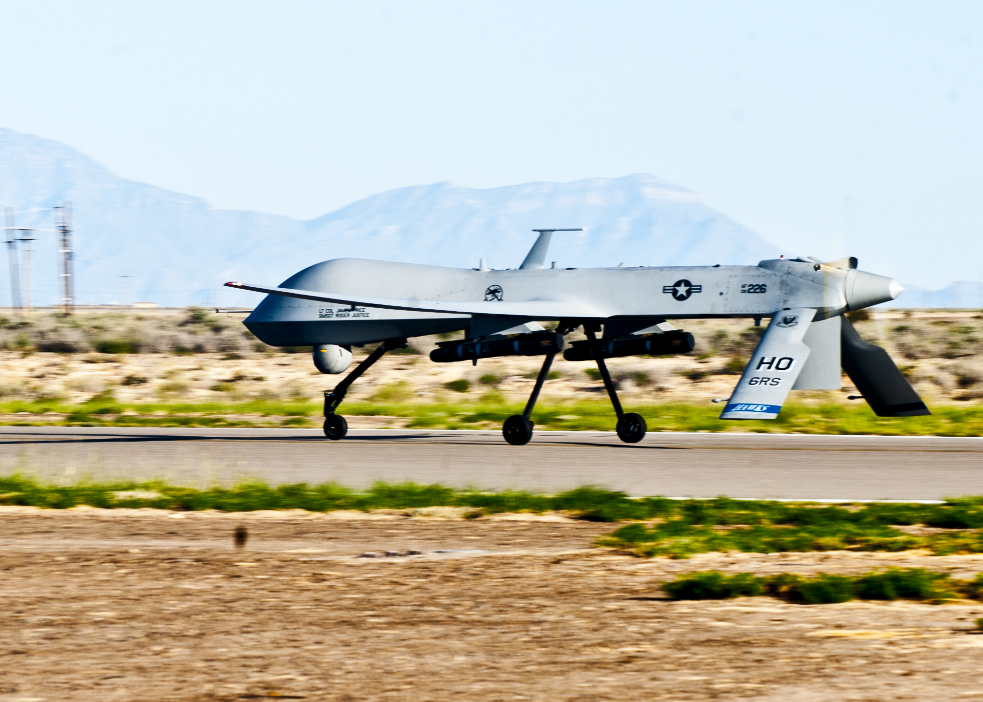 Photos: MQ-1 Predator takes off > Holloman Air Force Base > Article Display