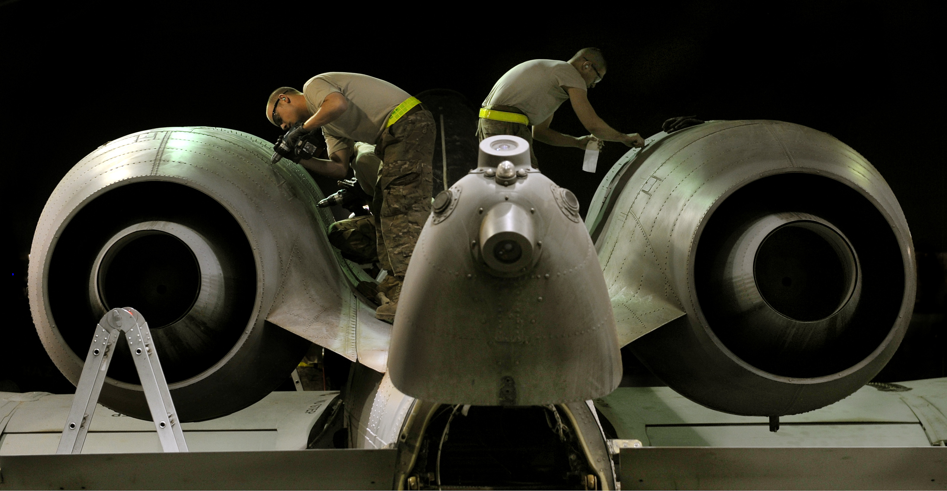 A-10 pilots accumulate combat hour milestone on deployment