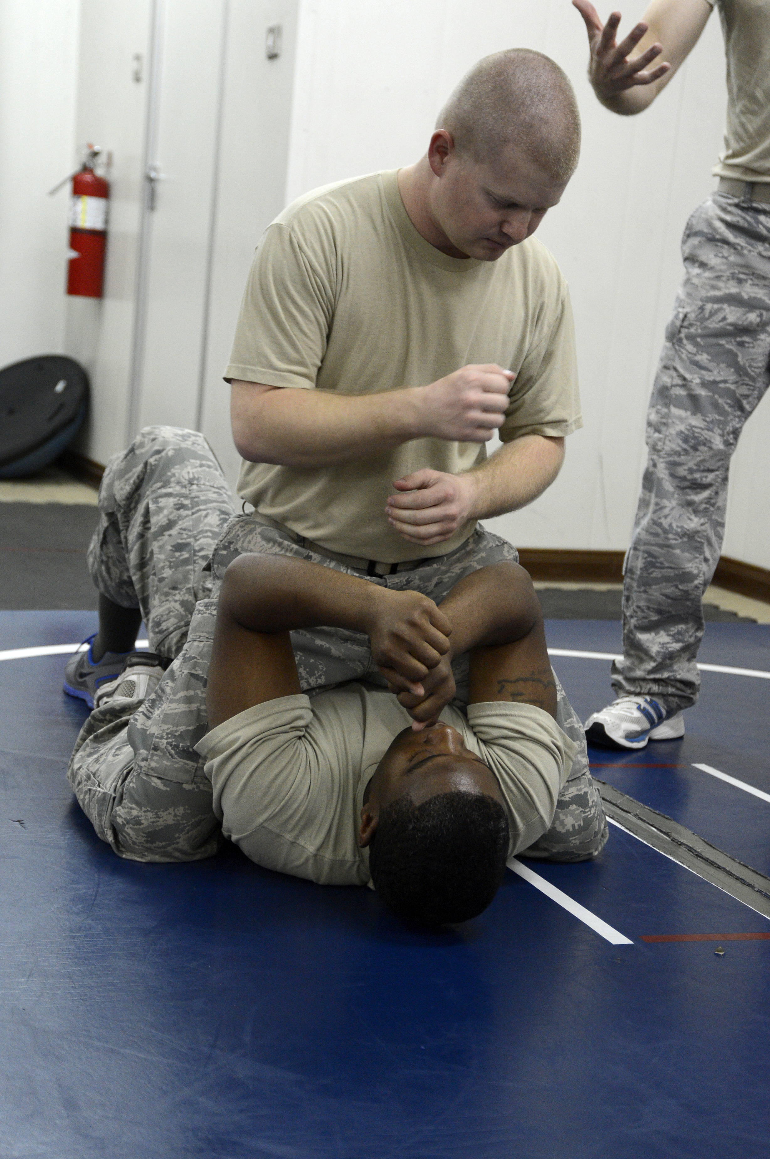 Check 6 trains techniques > U.S. Air Forces Central > Display