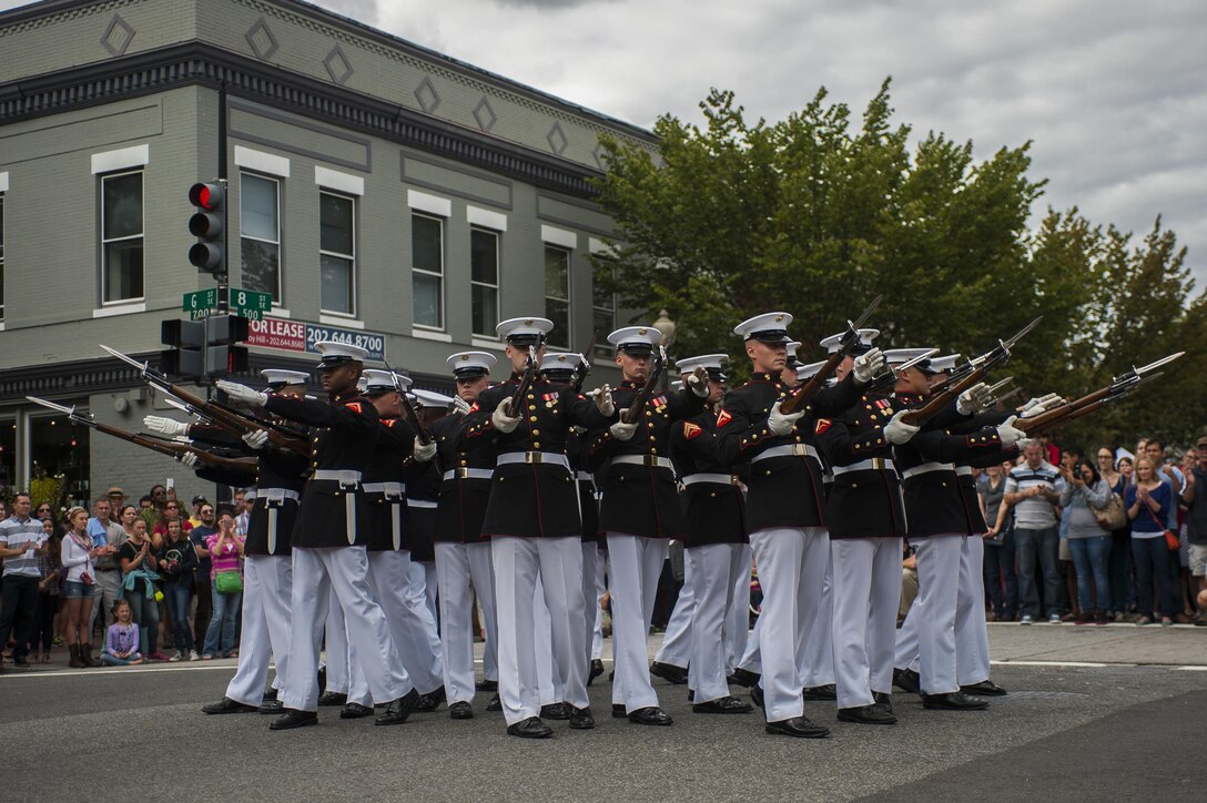 Barracks Row Fall Festival | Sept. 28, 2013