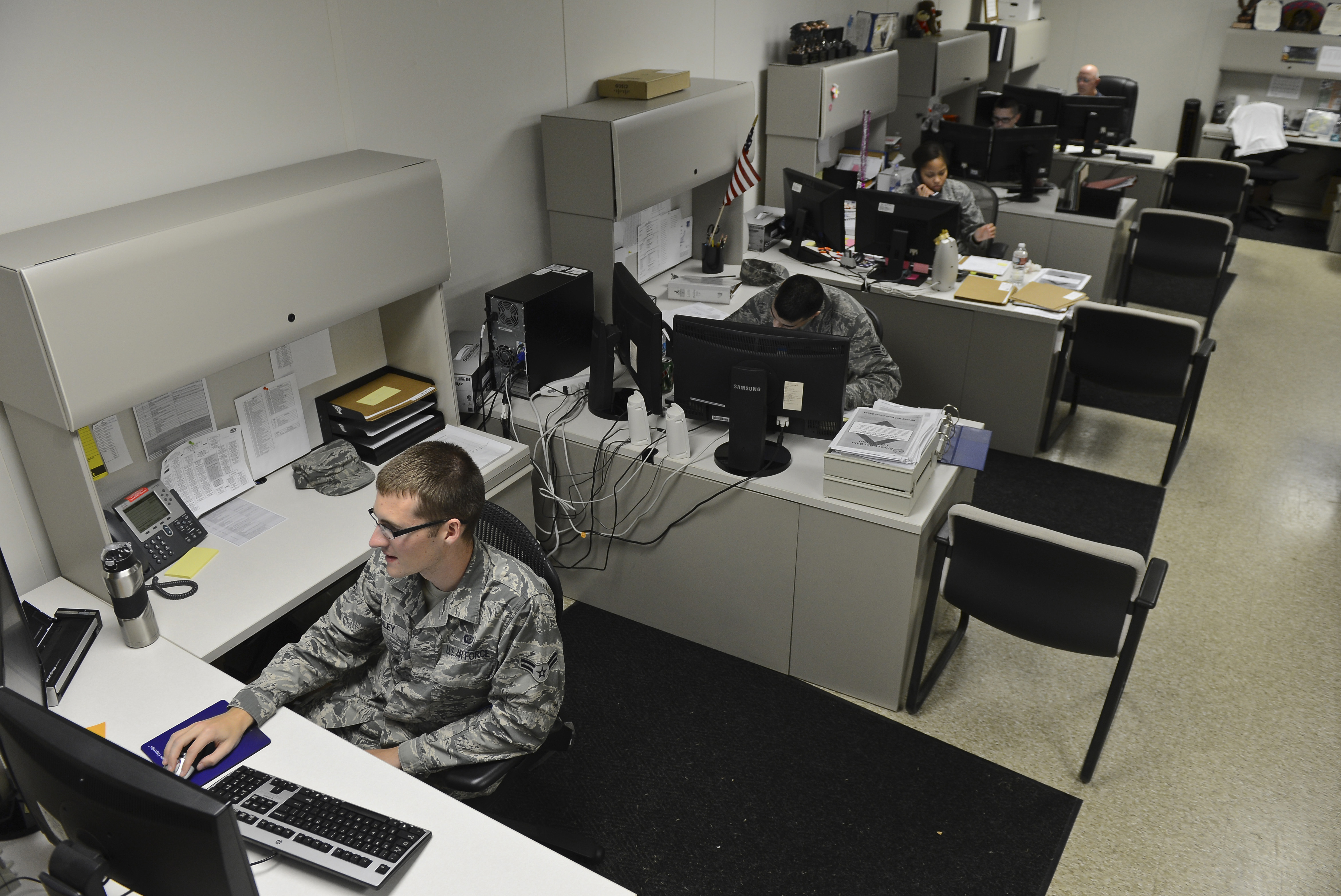 Finance Airmen become night owls for FY13 soft closeout > Barksdale Air ...
