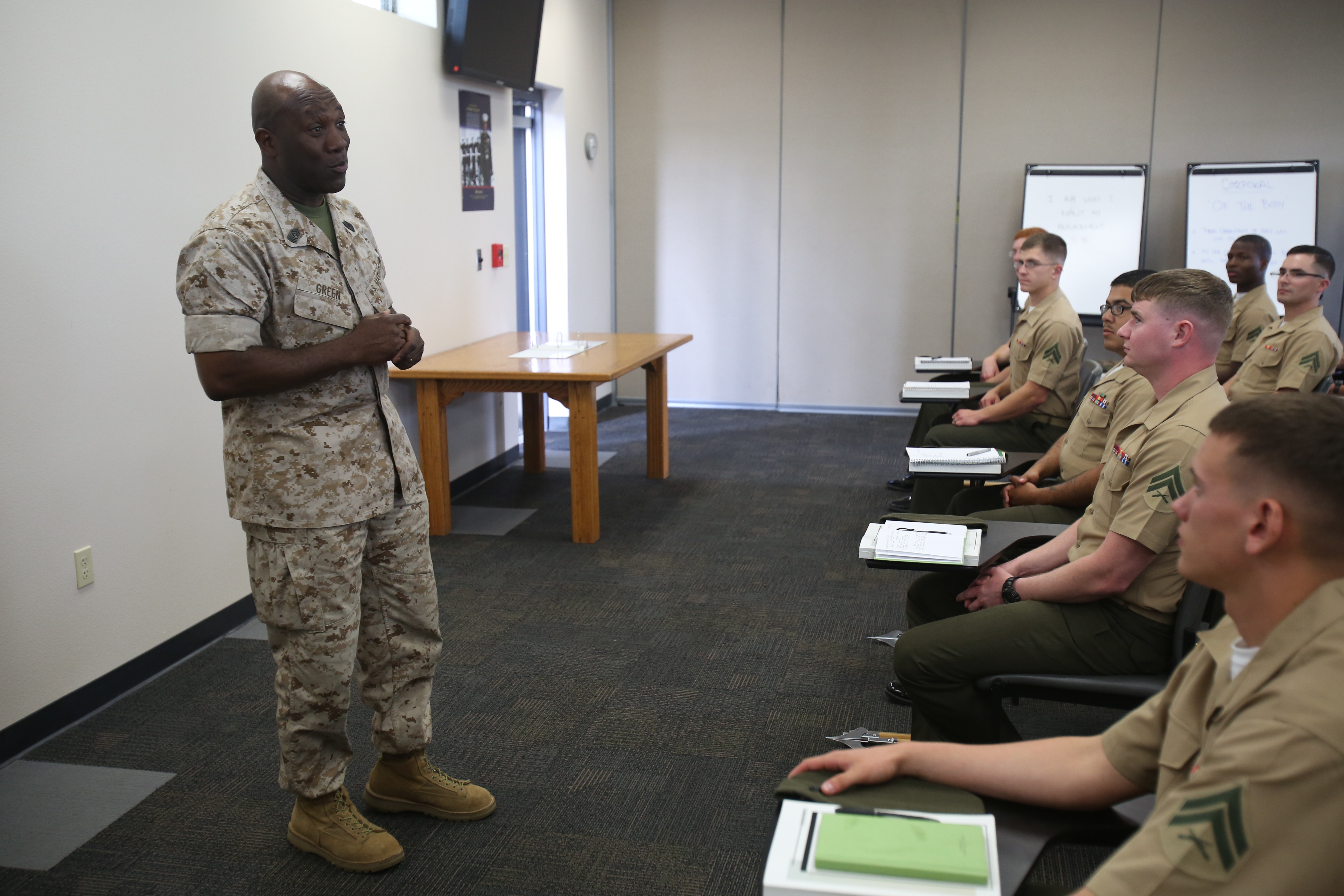 I MEF Sergeant Major visits Corporals Course