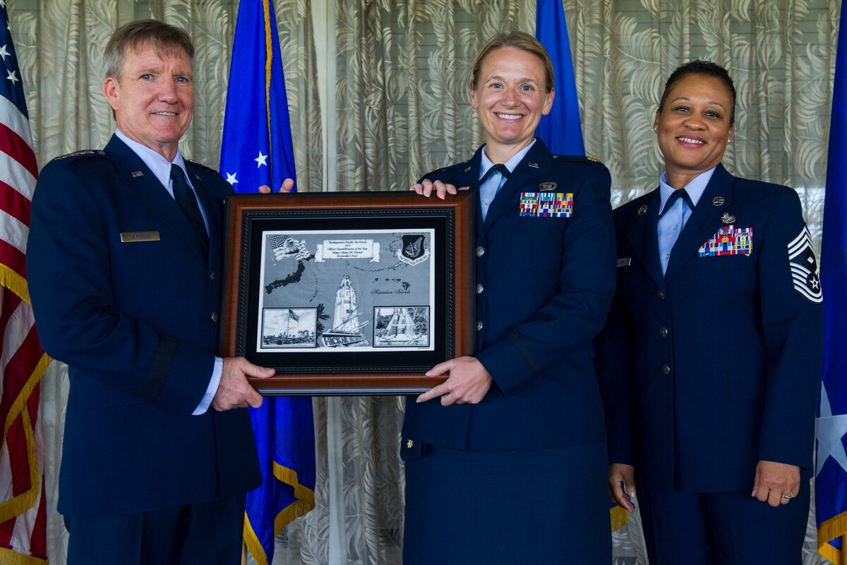 Air Force reservist captures two PACAF awards > 940th Air Refueling ...