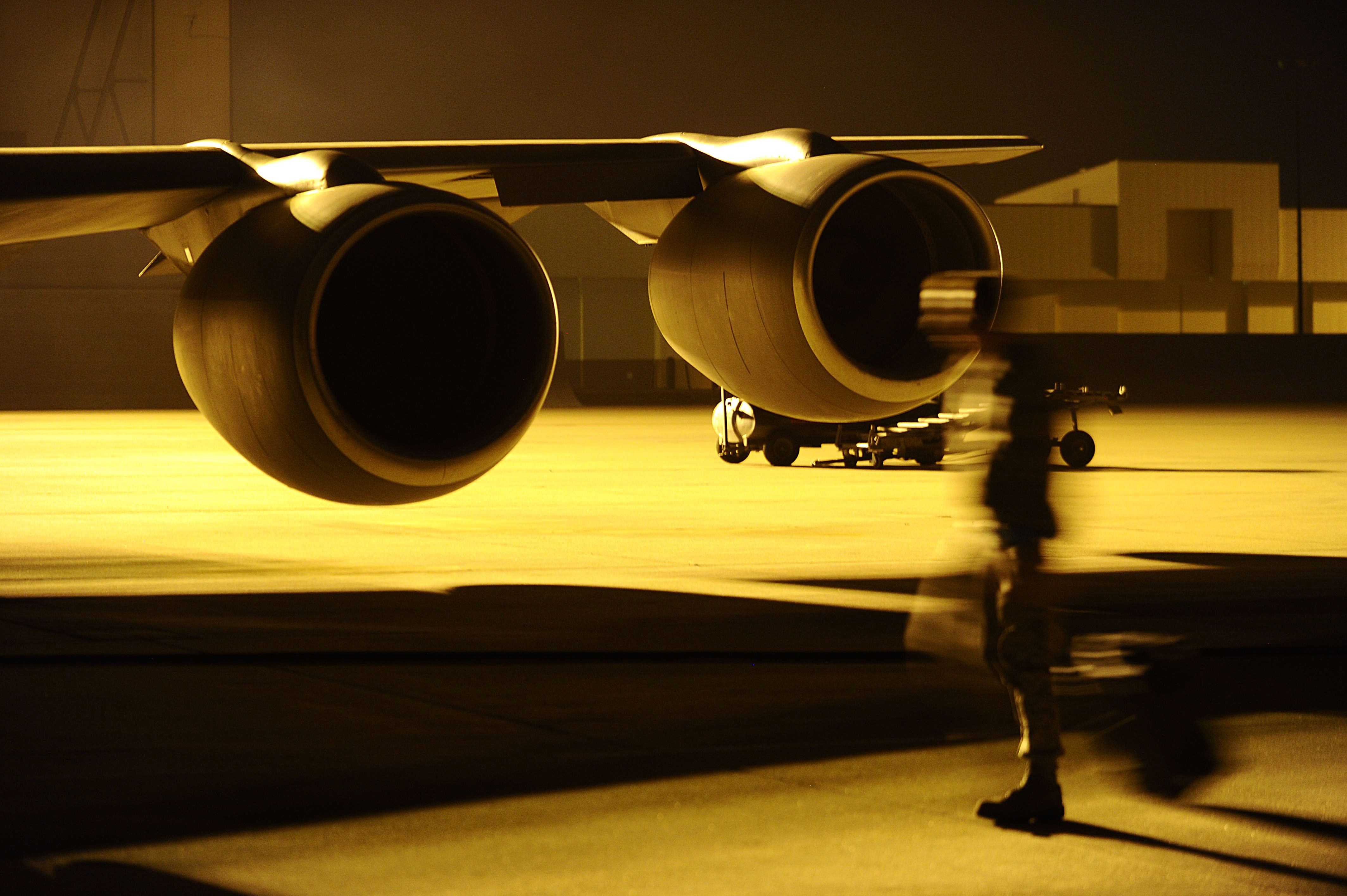 Maintainers of the night > Air Mobility Command > Article Display