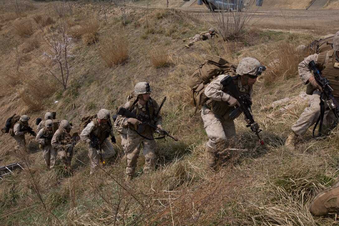 US, Republic of Korea Vertical Assault Exercise during Ssang Yong 14