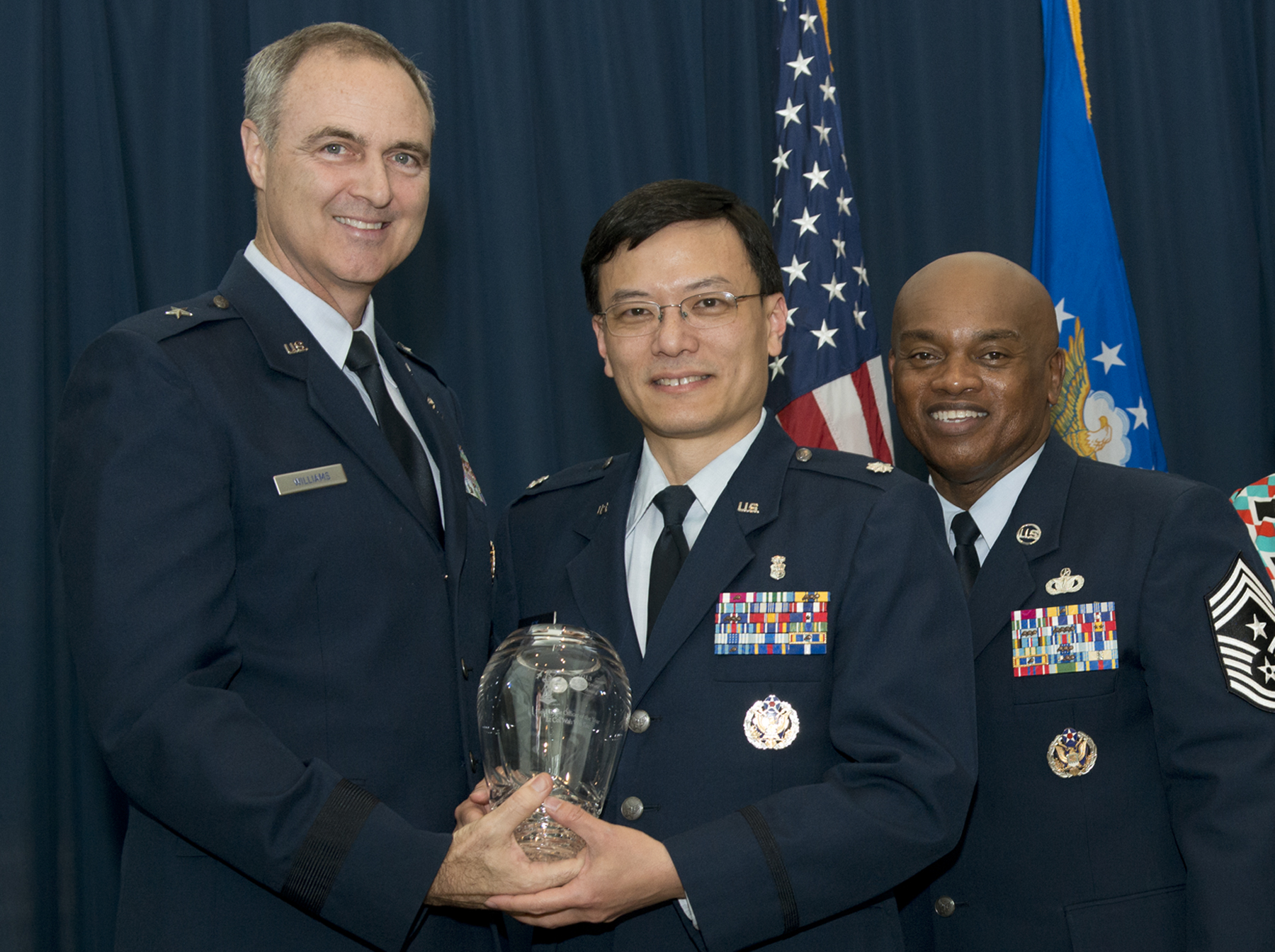 2013 ANGRC annual award winners recognized > Air National Guard ...
