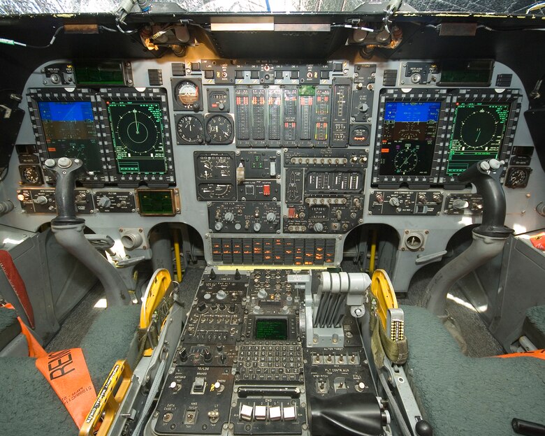 B-1B software upgrade will ensure future warfighting capabilities > Air ...