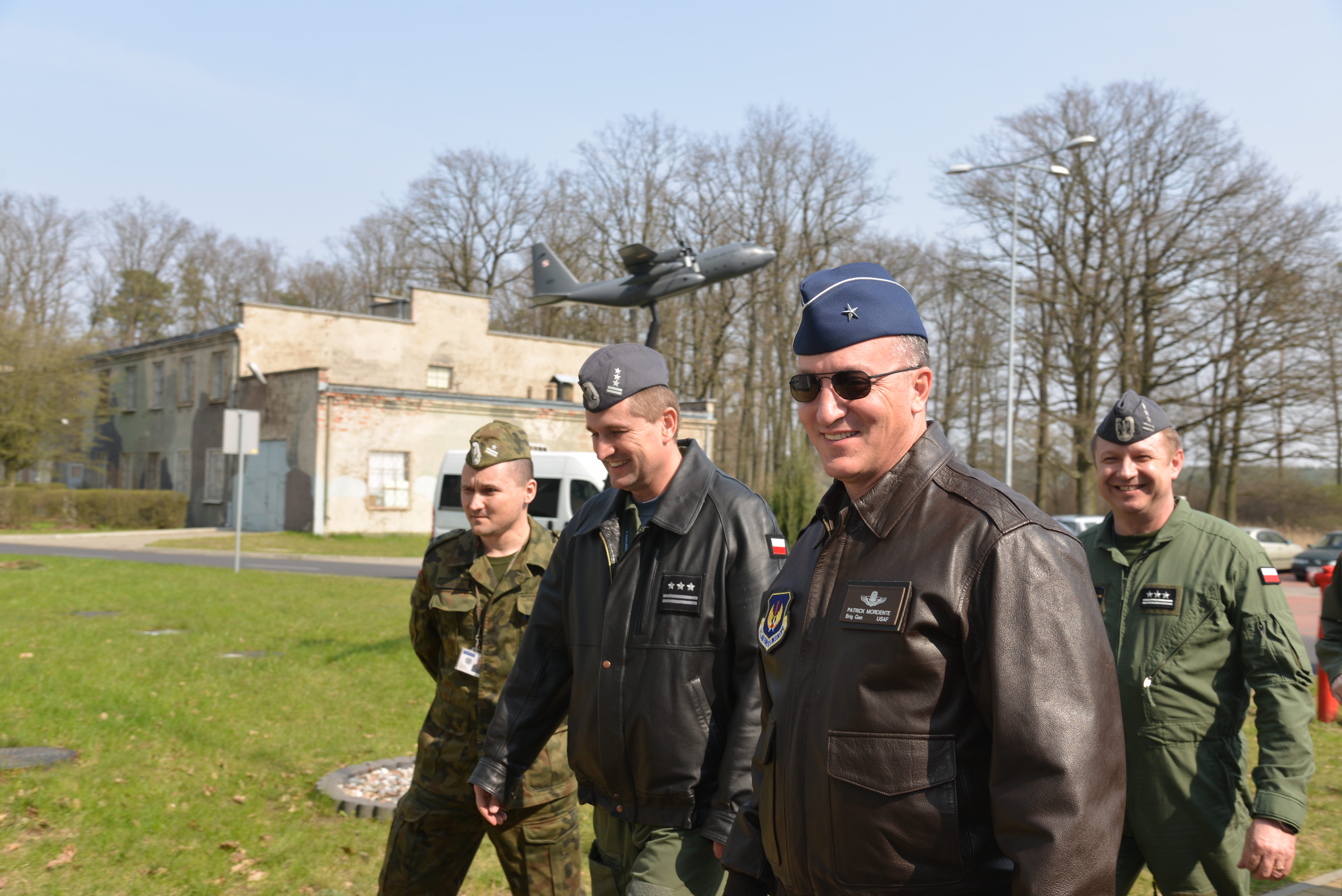 US-Polish sister wings unite during training > Ramstein Air Base ...