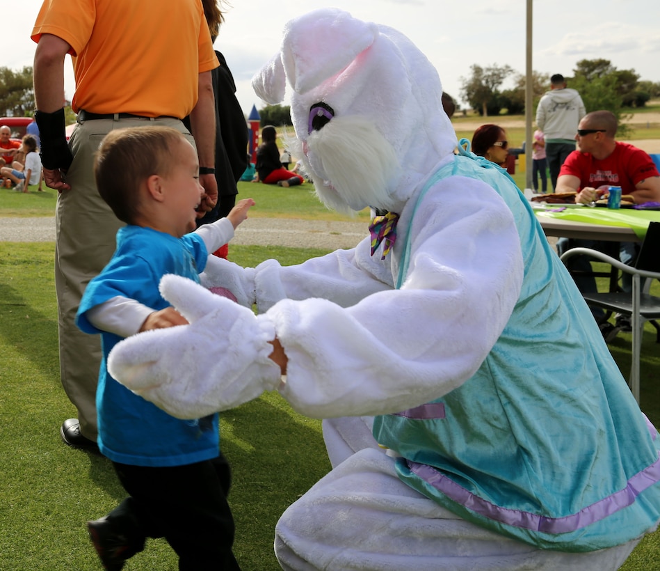 Family day brings smiles, laughs to HQBN