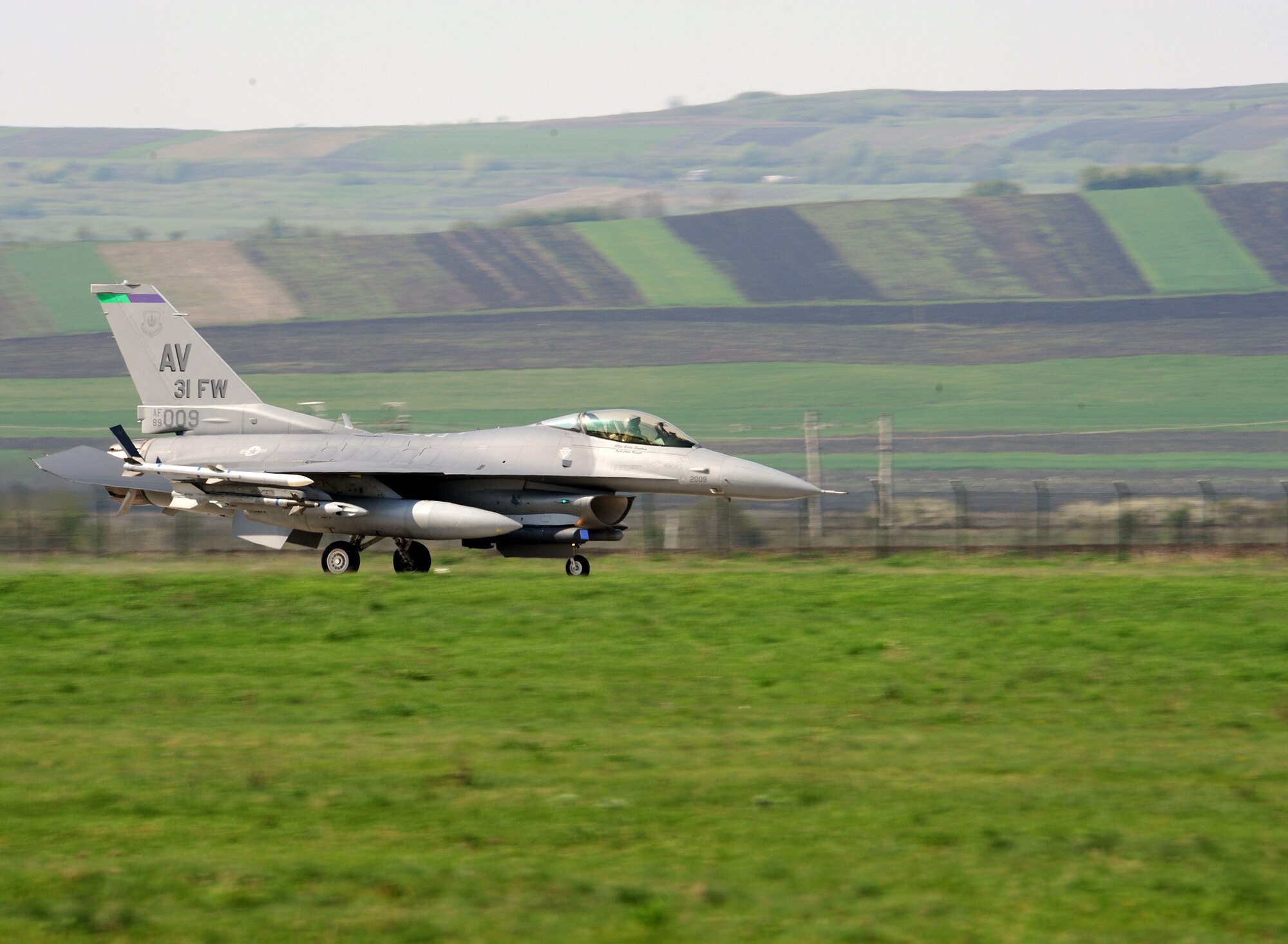 Dacian Viper 2014: US, Romanian air forces partner for 2-week exercise ...