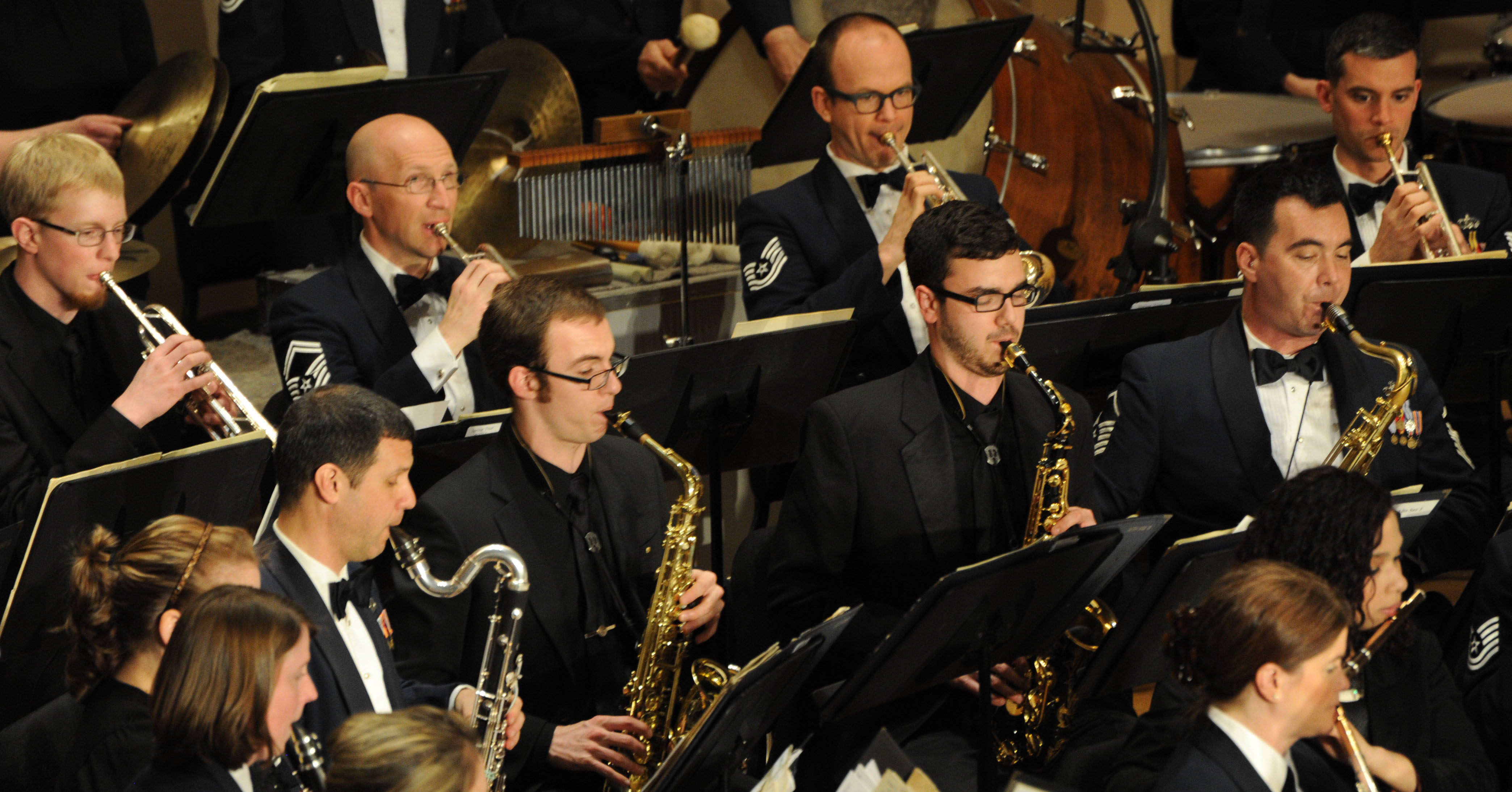 Airmen musicians AIM high > Air Force Bands > Article Display