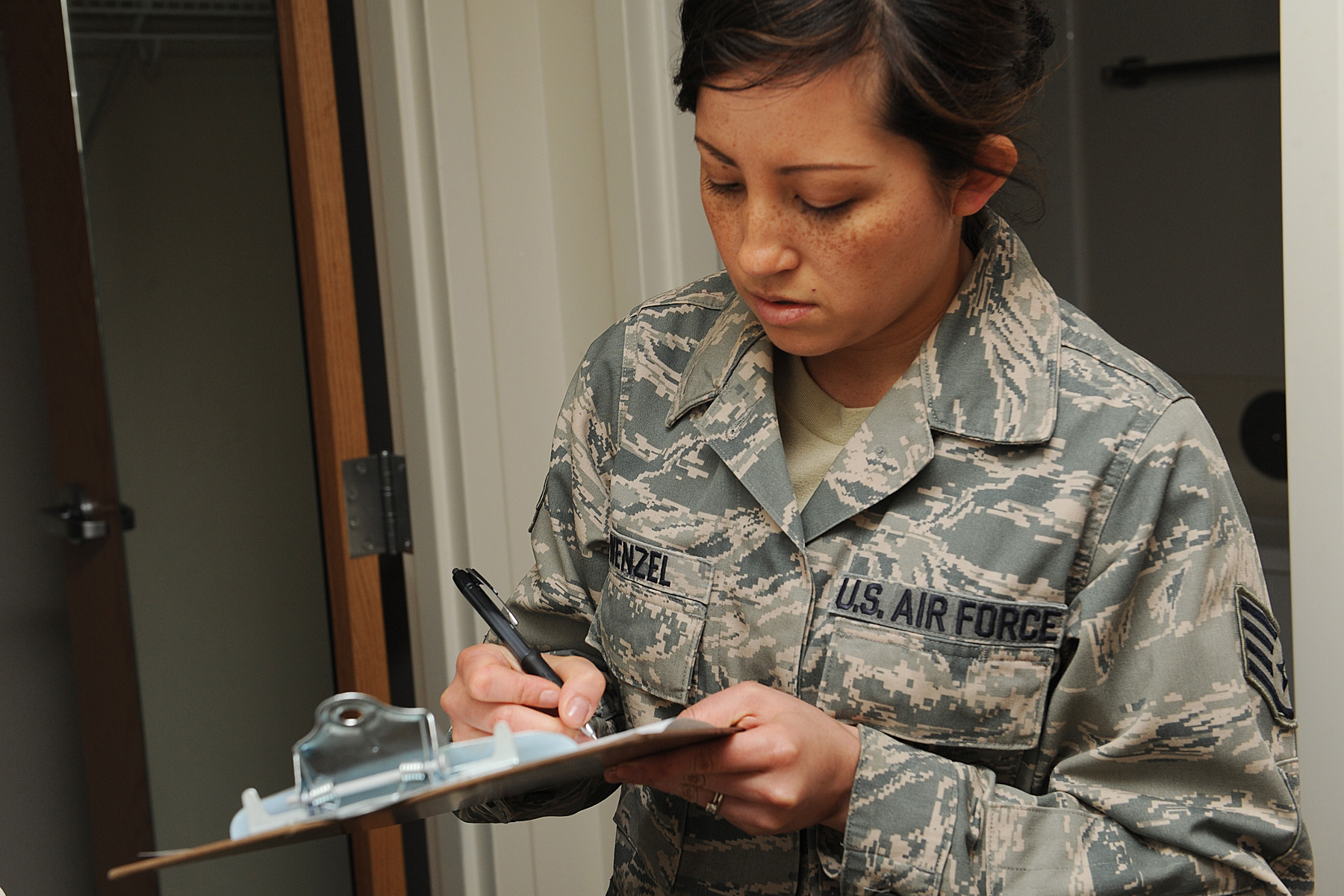 Dorm leaders manage facilities, help Airmen through tough times