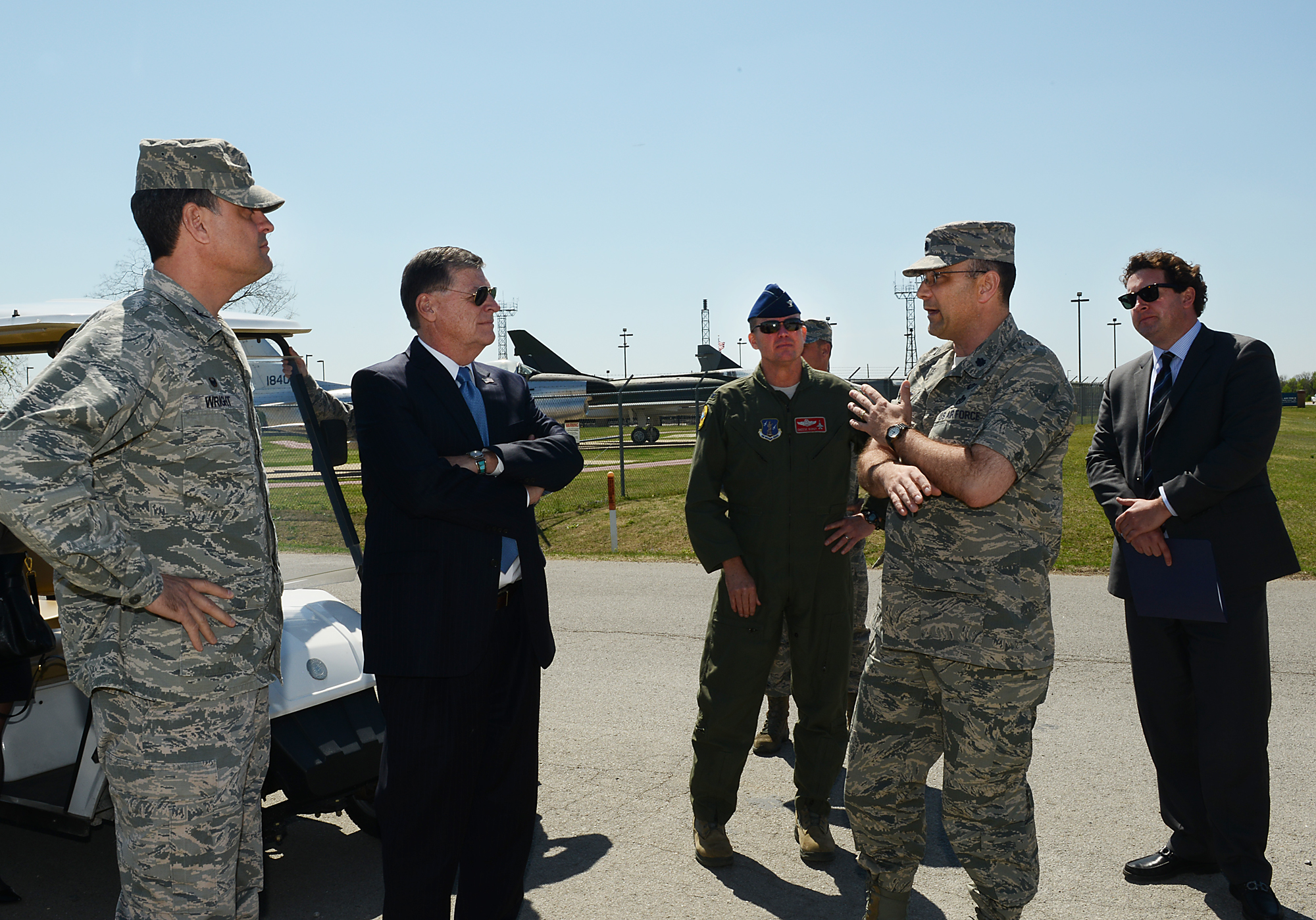 Oklahoma Congressman Tom Cole visits the 138th Fighter Wing