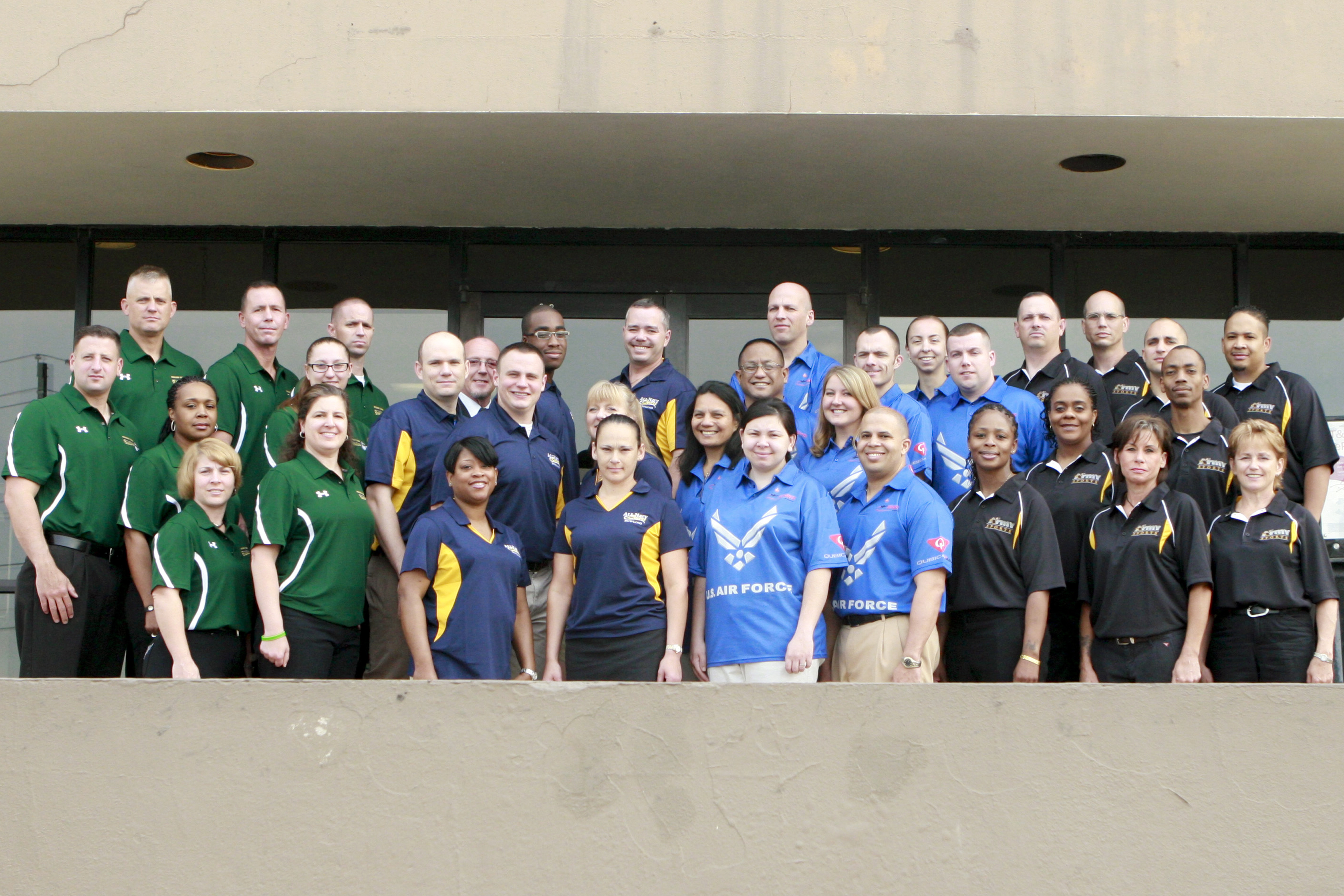 USAF WOMEN AND ARMY MEN BOWL THEIR WAY TO OVERALL TEAM GOLD > Armed ...