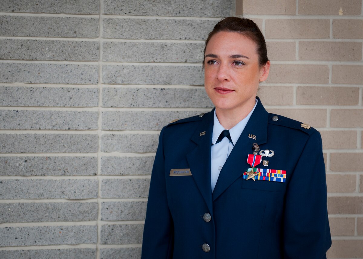 Medical Group major receives Bronze Star > Eglin Air Force Base ...