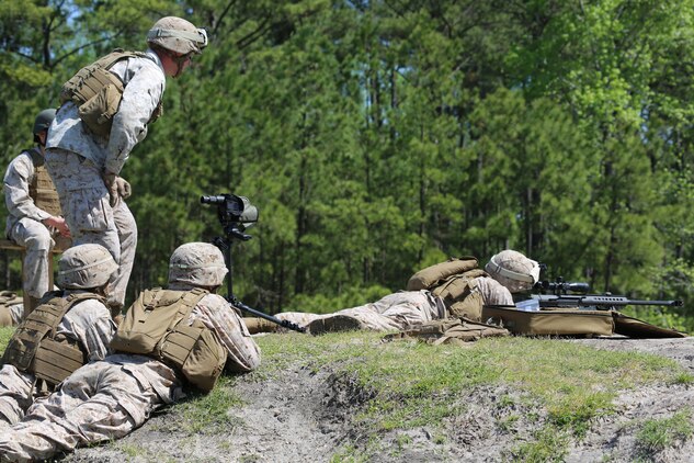 2nd LAR Marines get smart on SASR > 2nd Marine Division > News Article ...