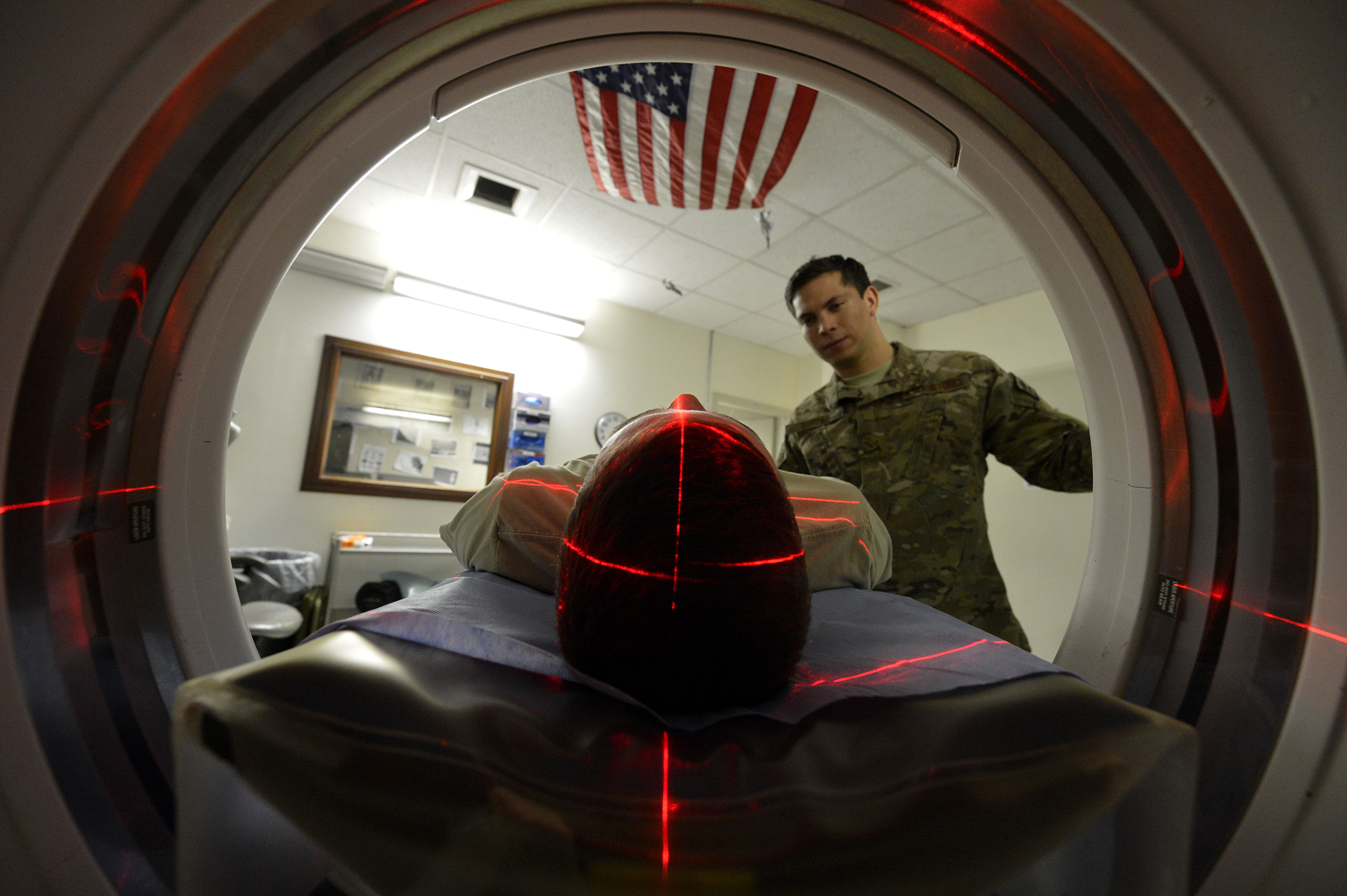 Combat Radiologists: They see right through you > U.S. Air Forces ...