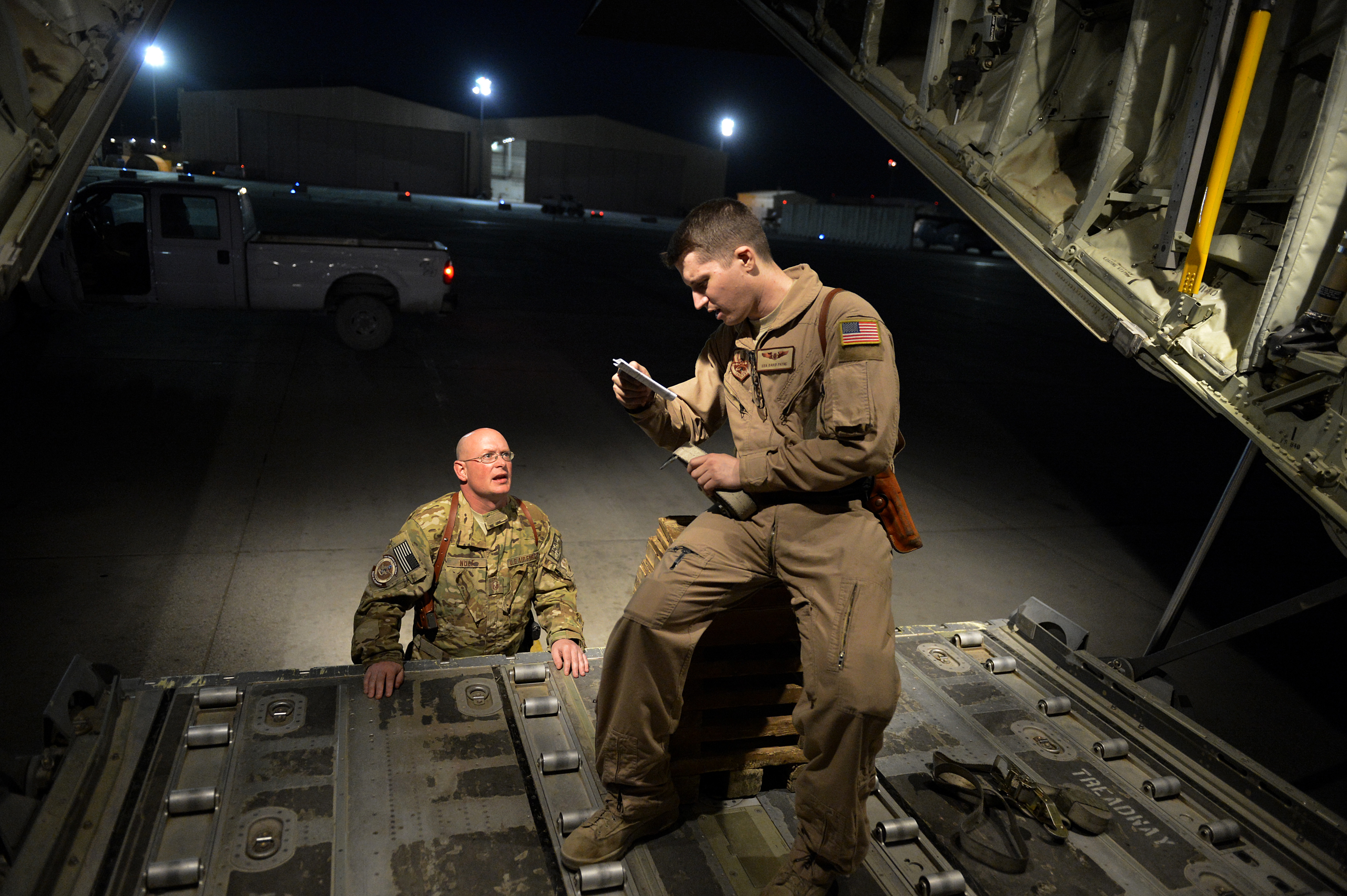 Bagram C-130J loadmasters use new system for airdrops > Dyess Air Force ...