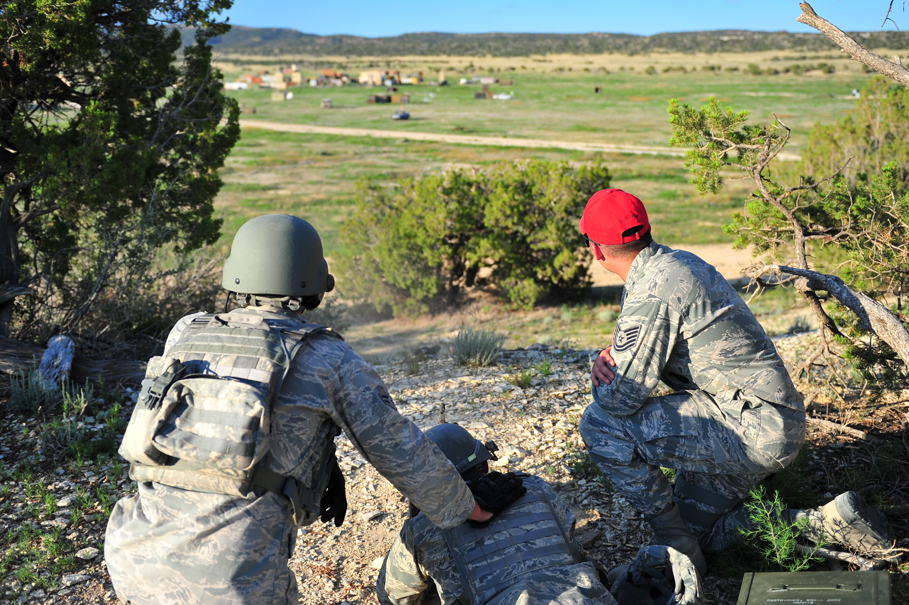 AF Reserve security forces and services field train together at Fort ...