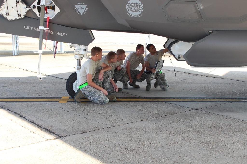 First pipeline class of F-35 crew chiefs graduates at Eglin > Sheppard ...