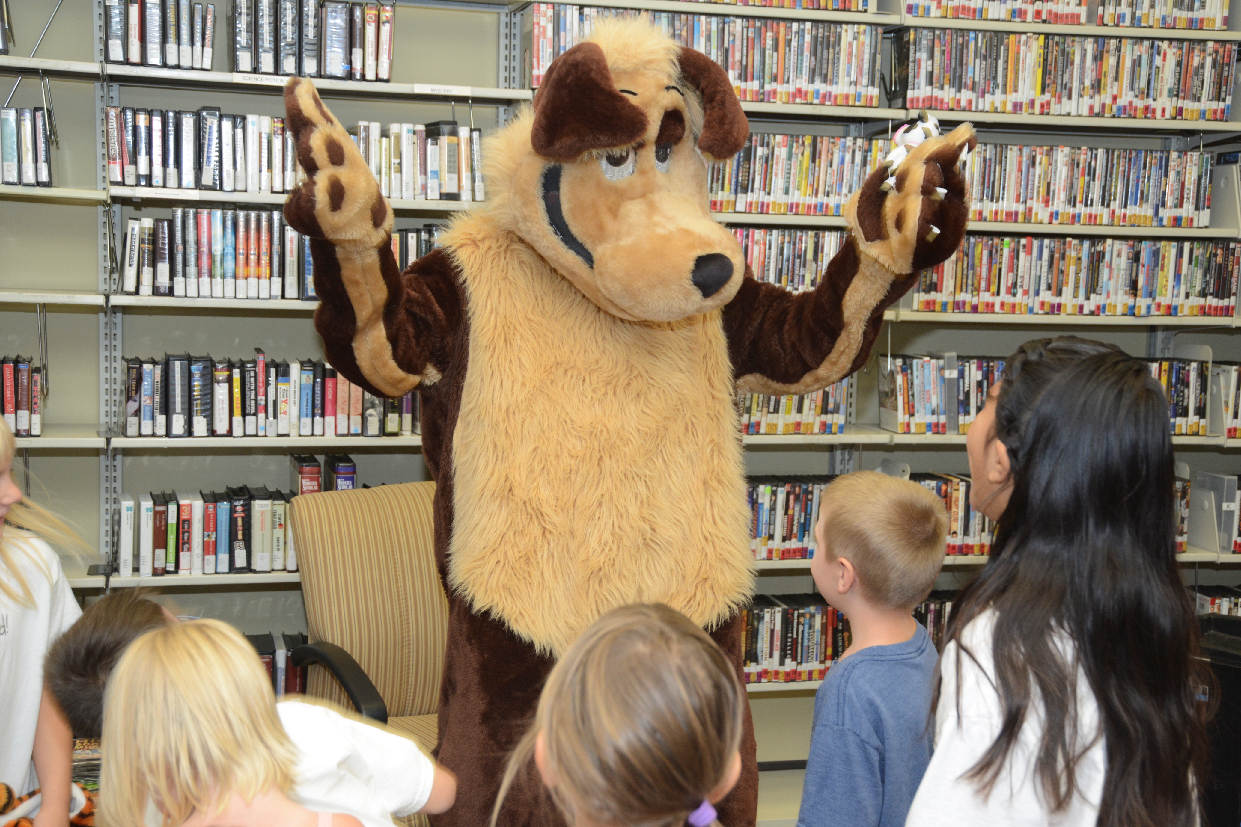 Prizes, pizza, close out Base Library Summer Reading Program > Edwards ...