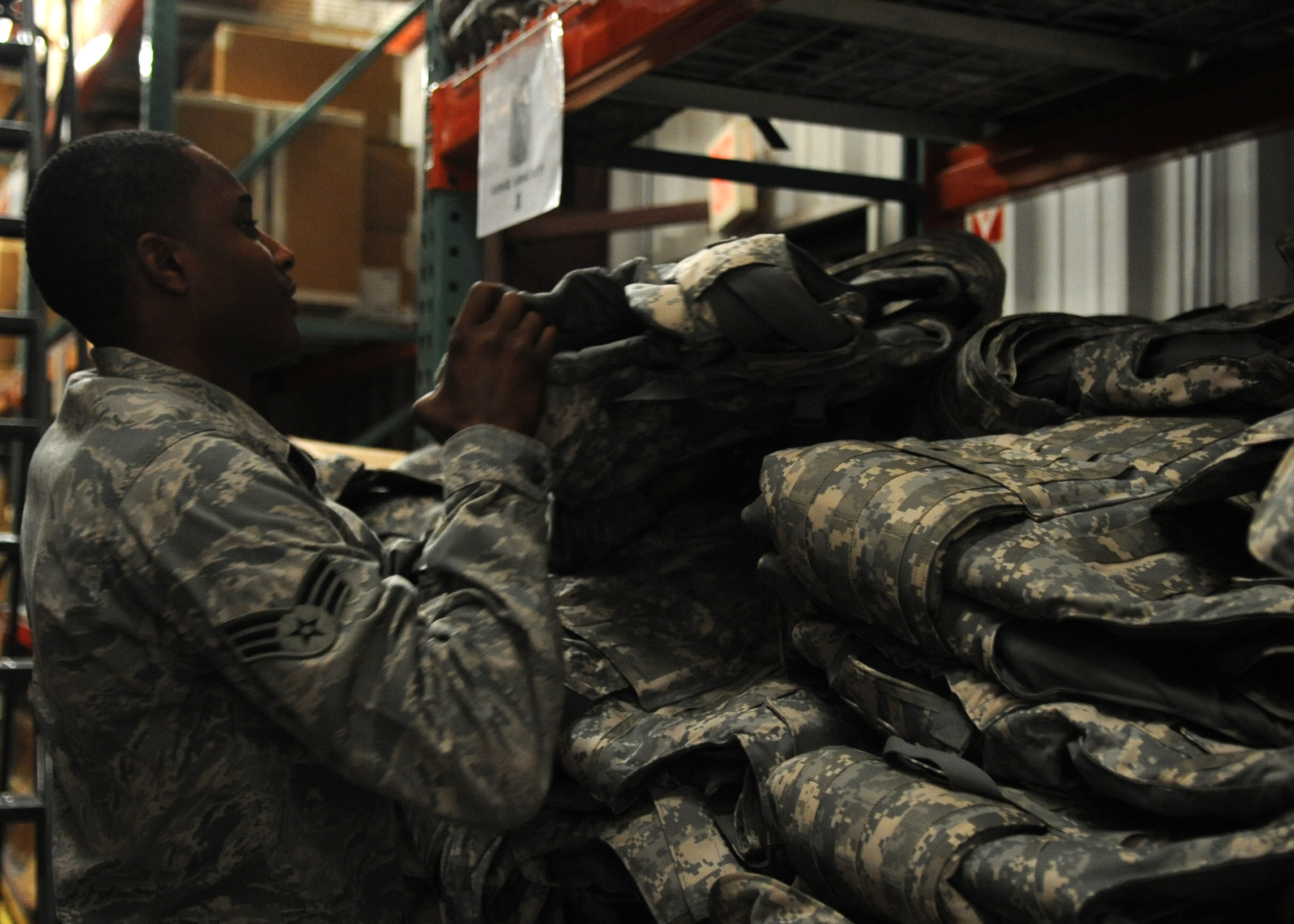 Great gear for good guys and girls > Air Combat Command > Display