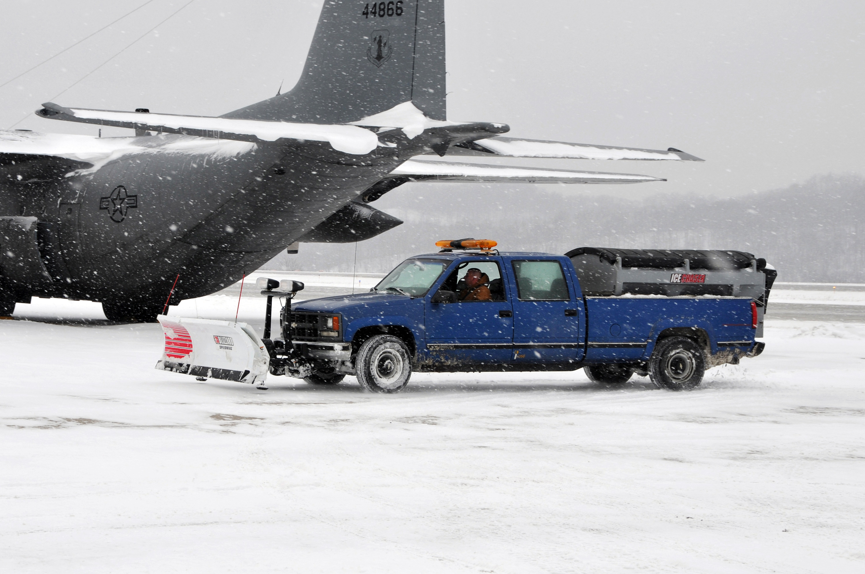 No business like snow business > National Guard > Article View