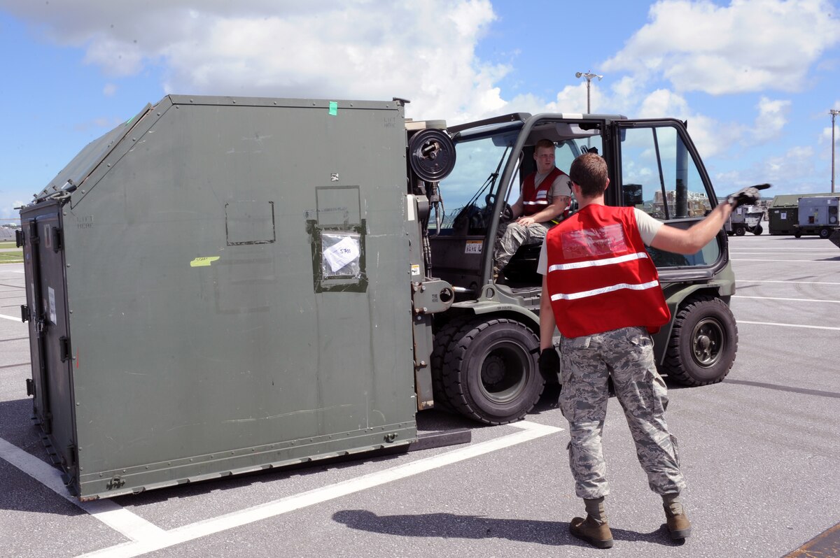 18th LRS supports MFE > Kadena Air Base > News