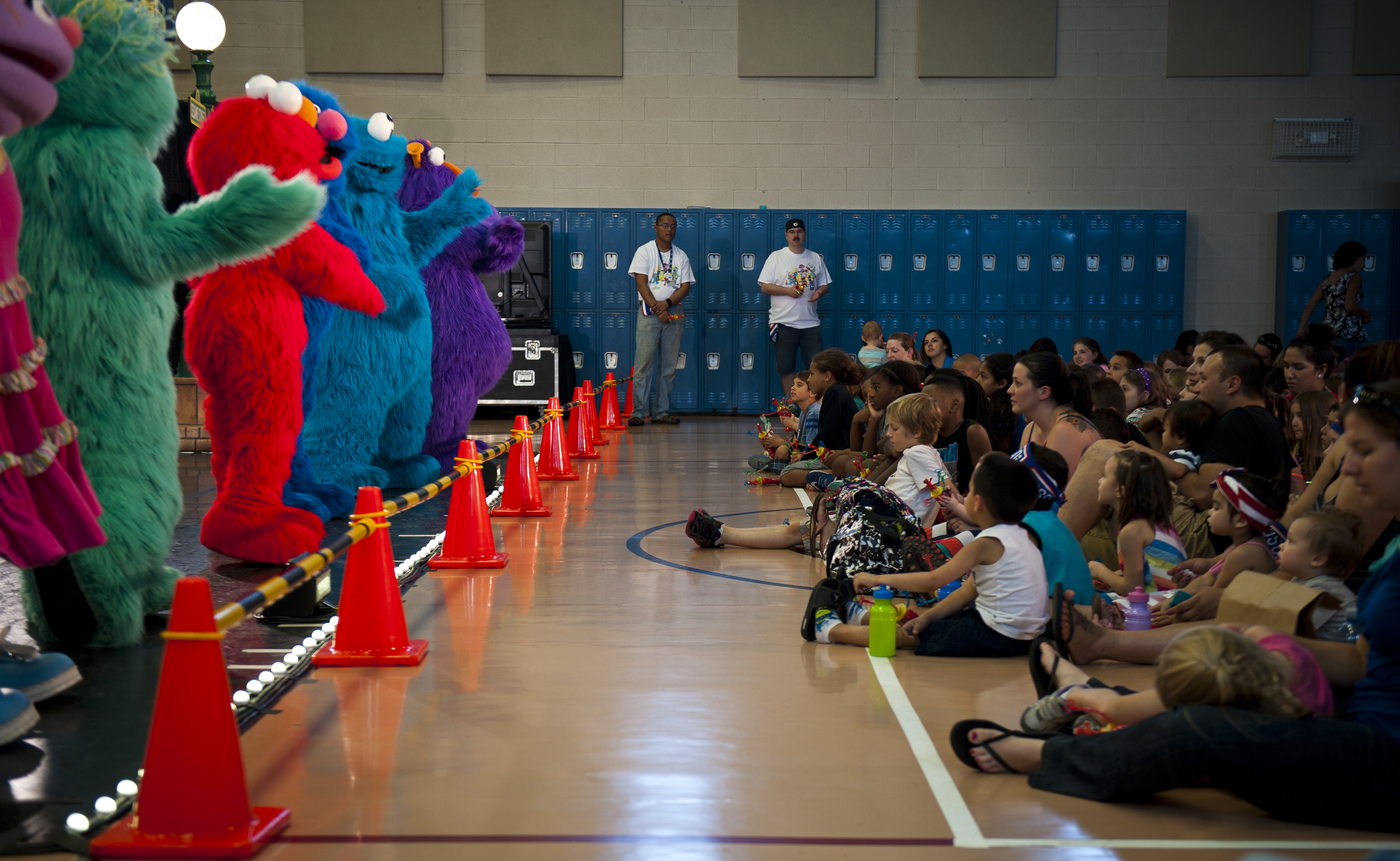 Sesame Street tour stops at Nellis > Nellis Air Force Base > Article ...