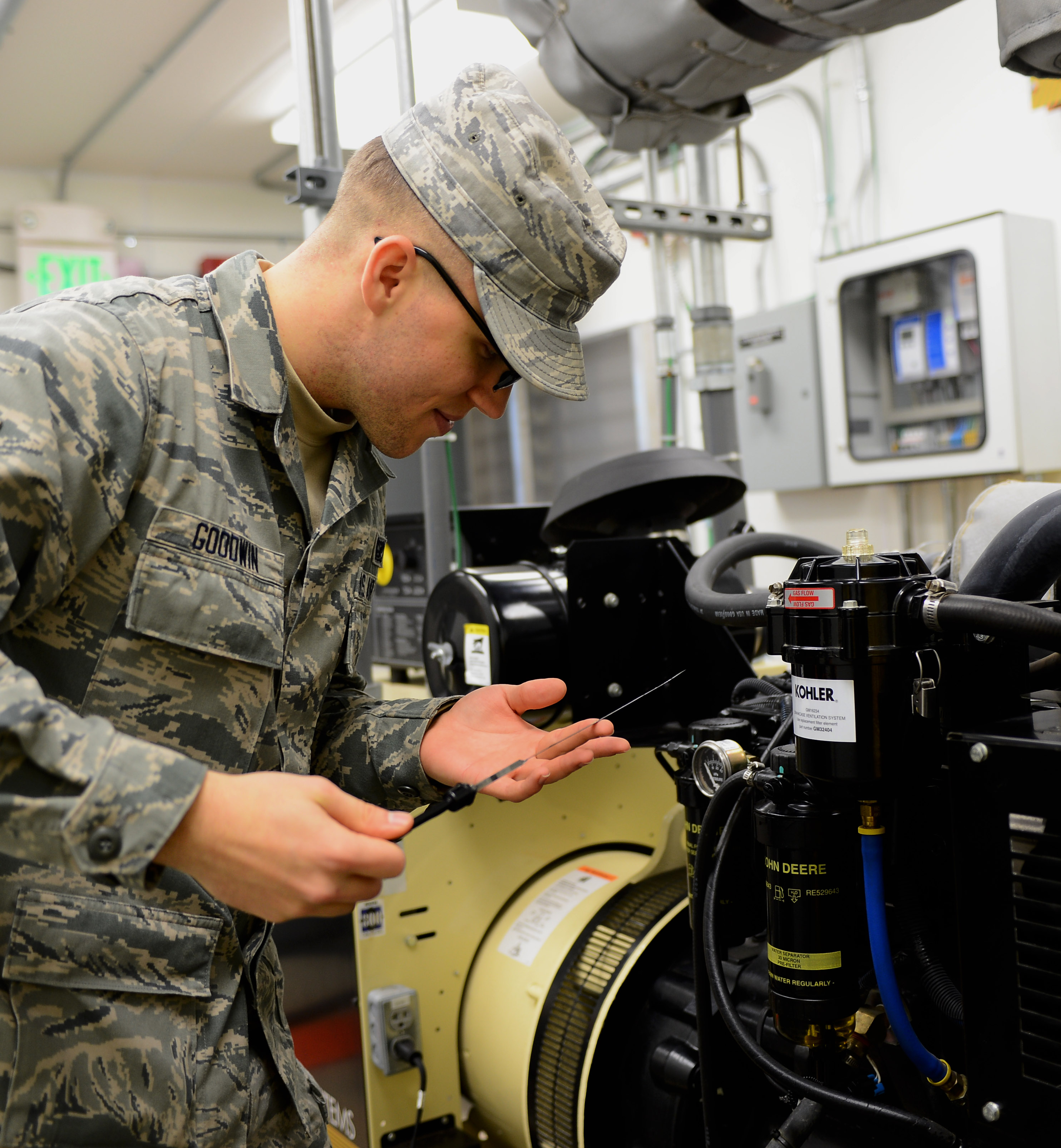 Teamwork leads to innovative radar repair > U.S. Air Forces in Europe ...