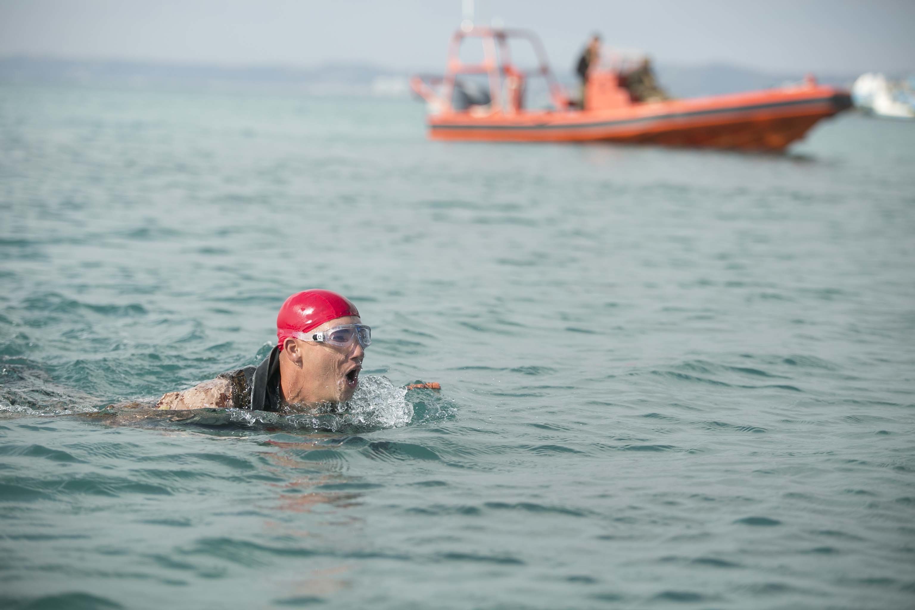 Marines Dive Into Amphibious Skills