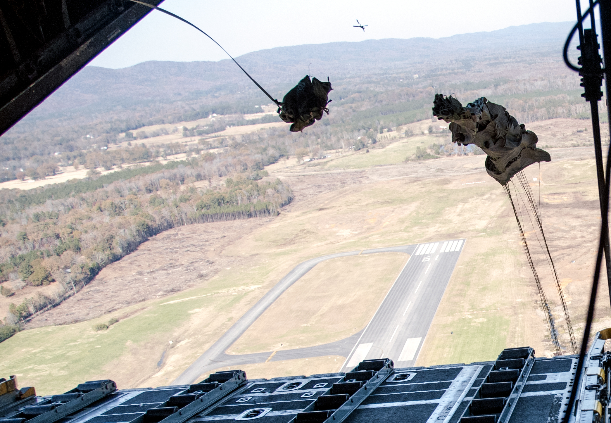 Wireless Gate Release training > Dobbins Air Reserve Base > Article Display