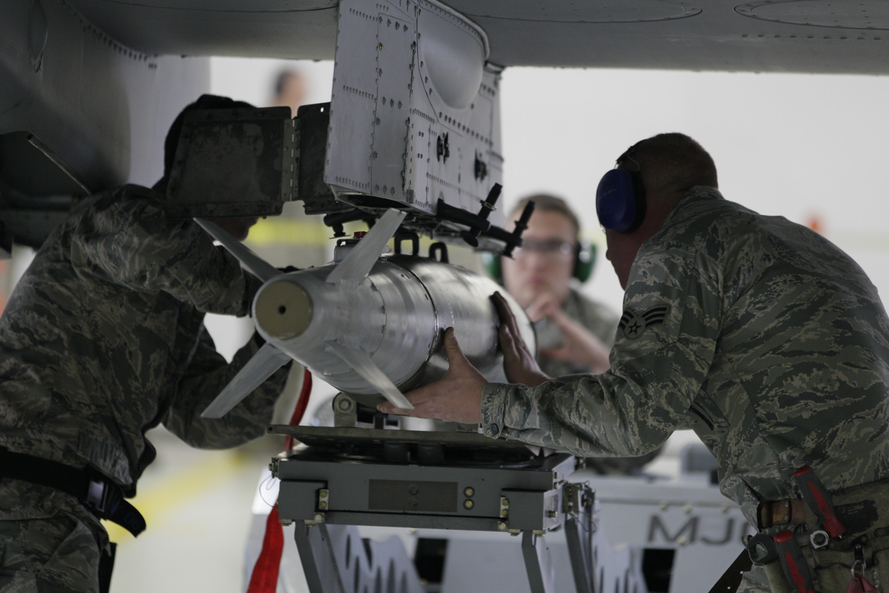 Weapons load excercise