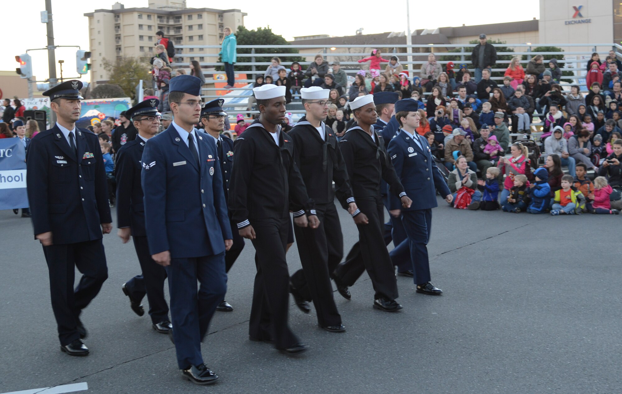 Yokota’s holiday season kicks off > Yokota Air Base > Article Display