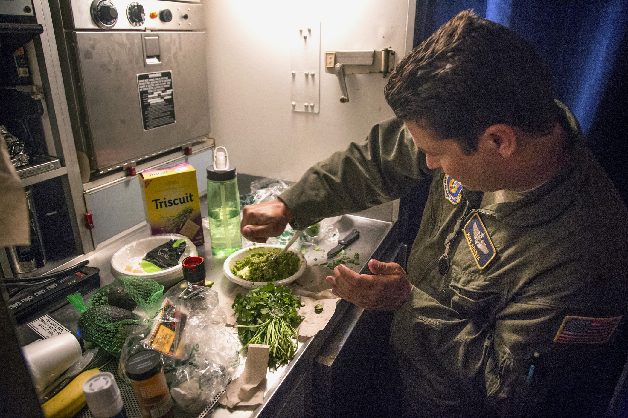 C-5 Pacific channel: Big crew with a big mission > Travis Air Force ...