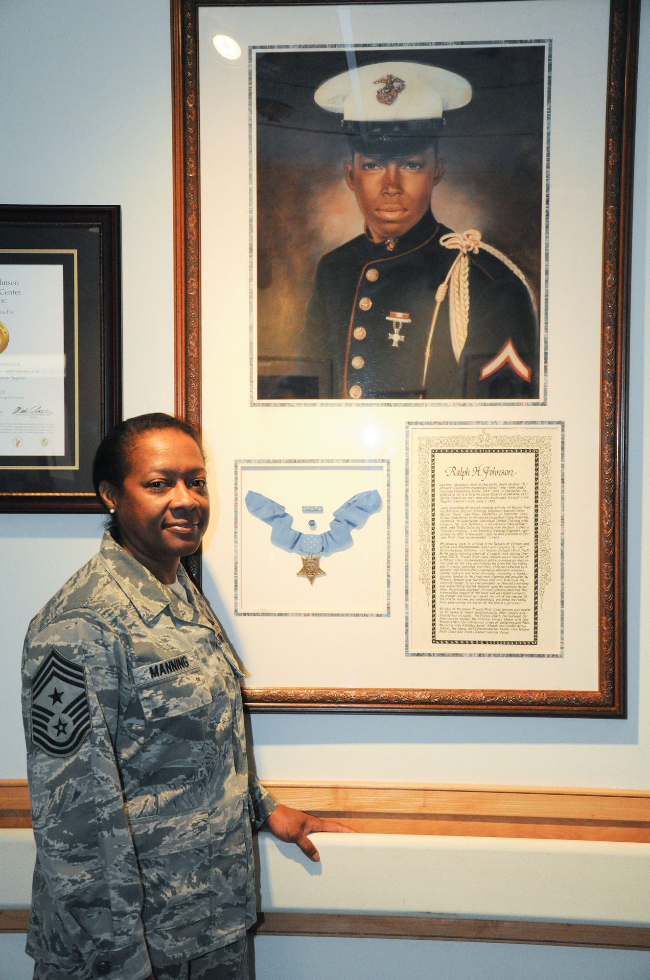 1st Shirts visit veterans hospital > 315th Airlift Wing > Article Display
