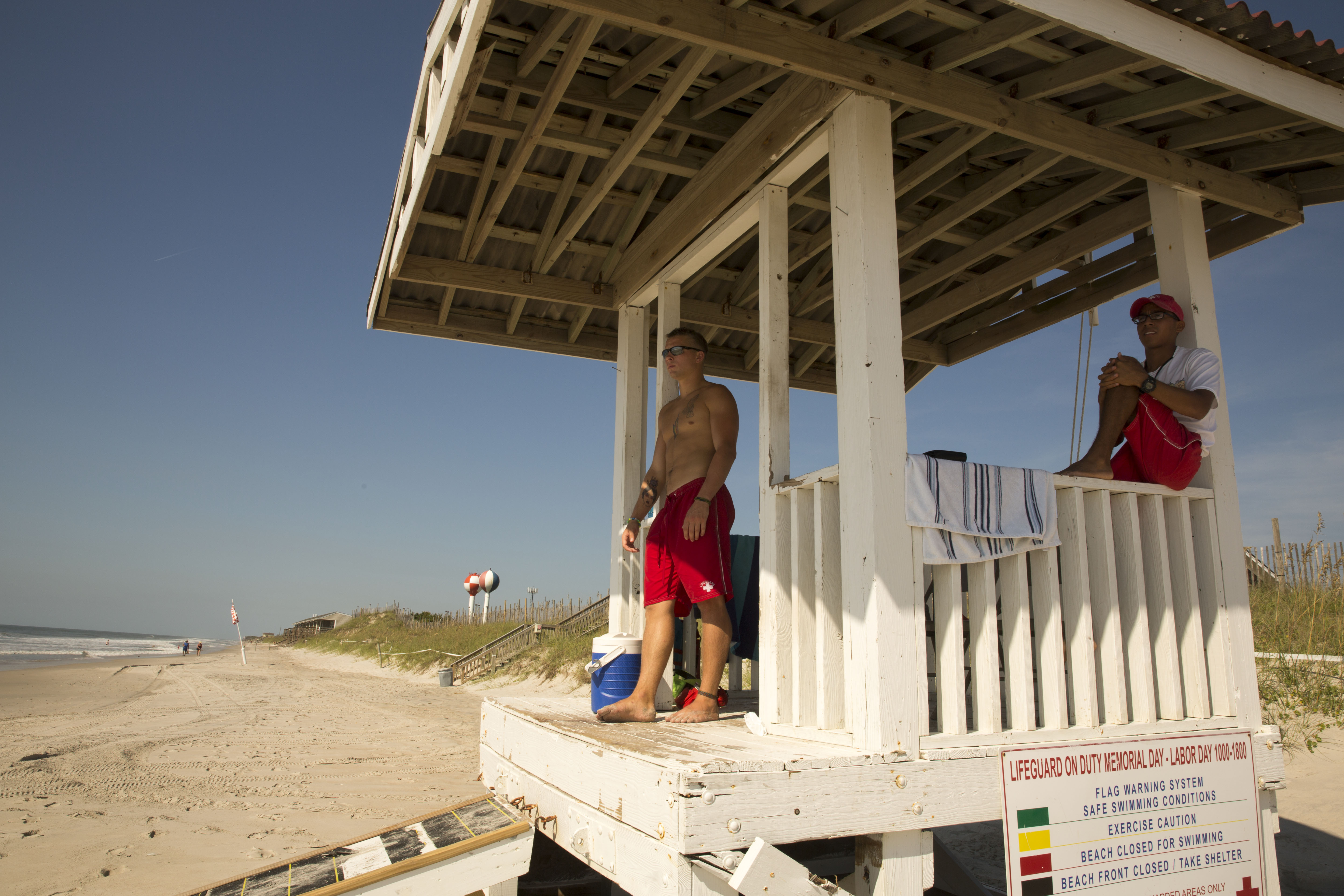 Onslow Beach-goers protected by Marine lifeguards