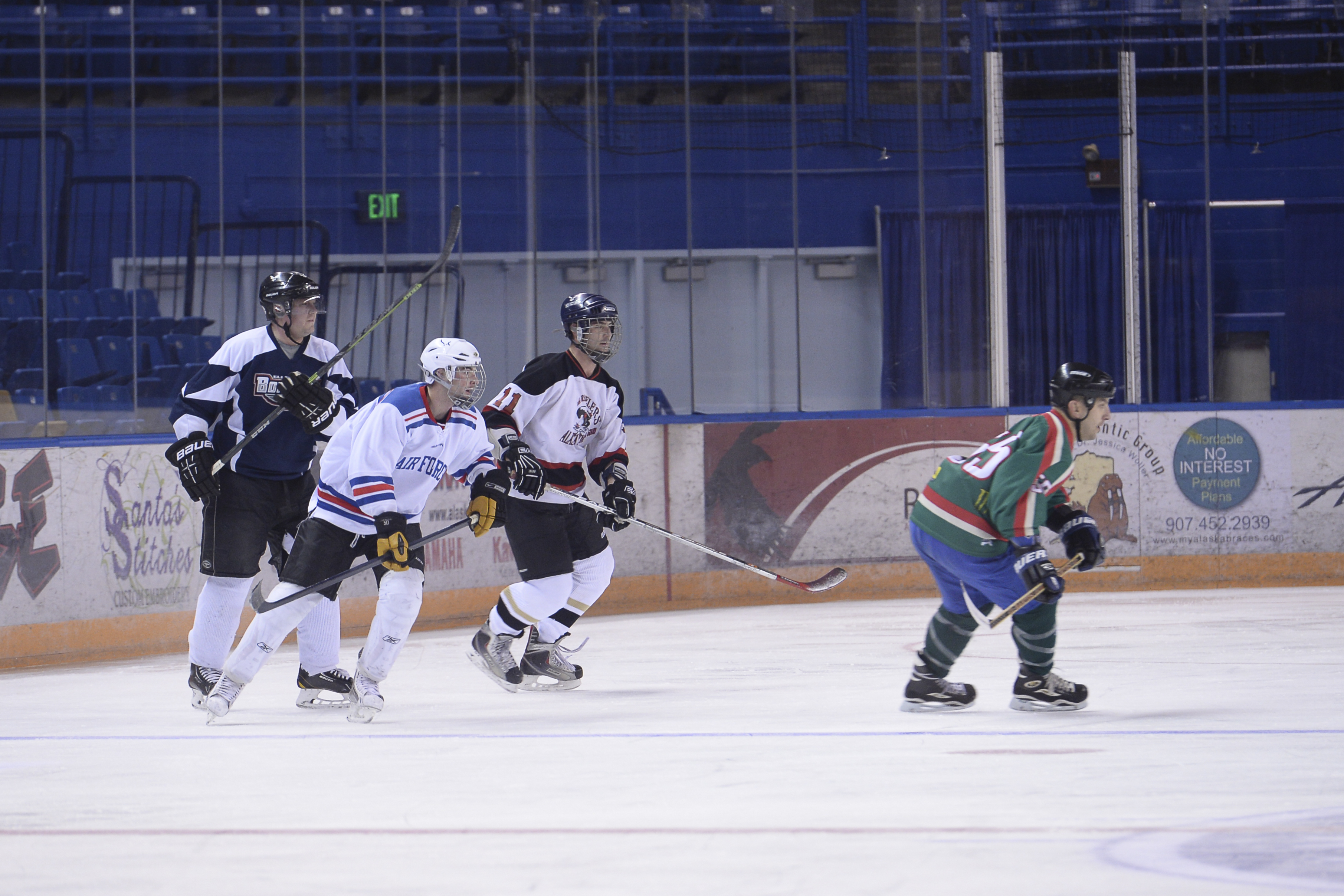 Hometown hockey rivals play together for Eielson team